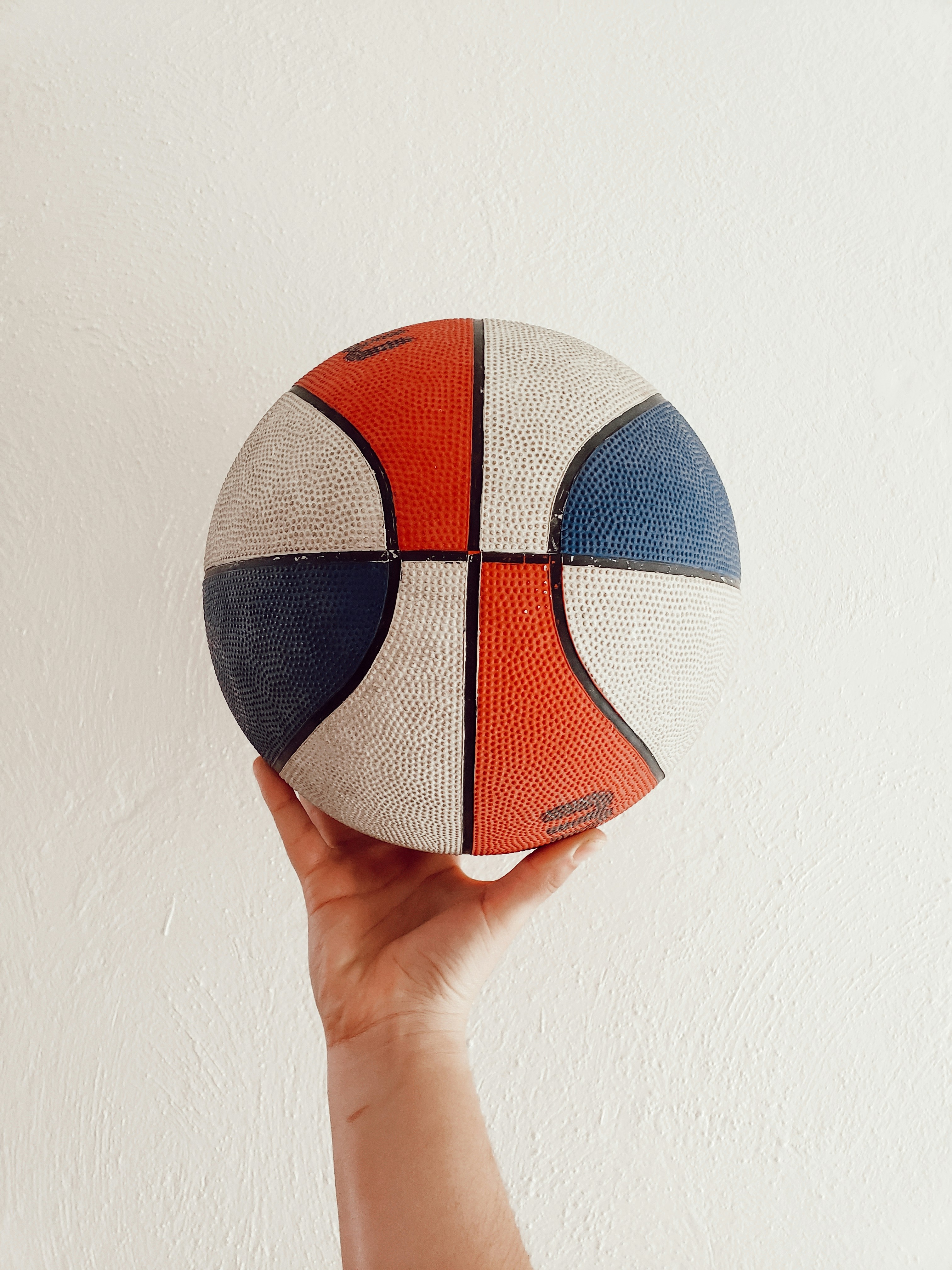 Blue and red basketball ball photo – Free Art Image on Unsplash