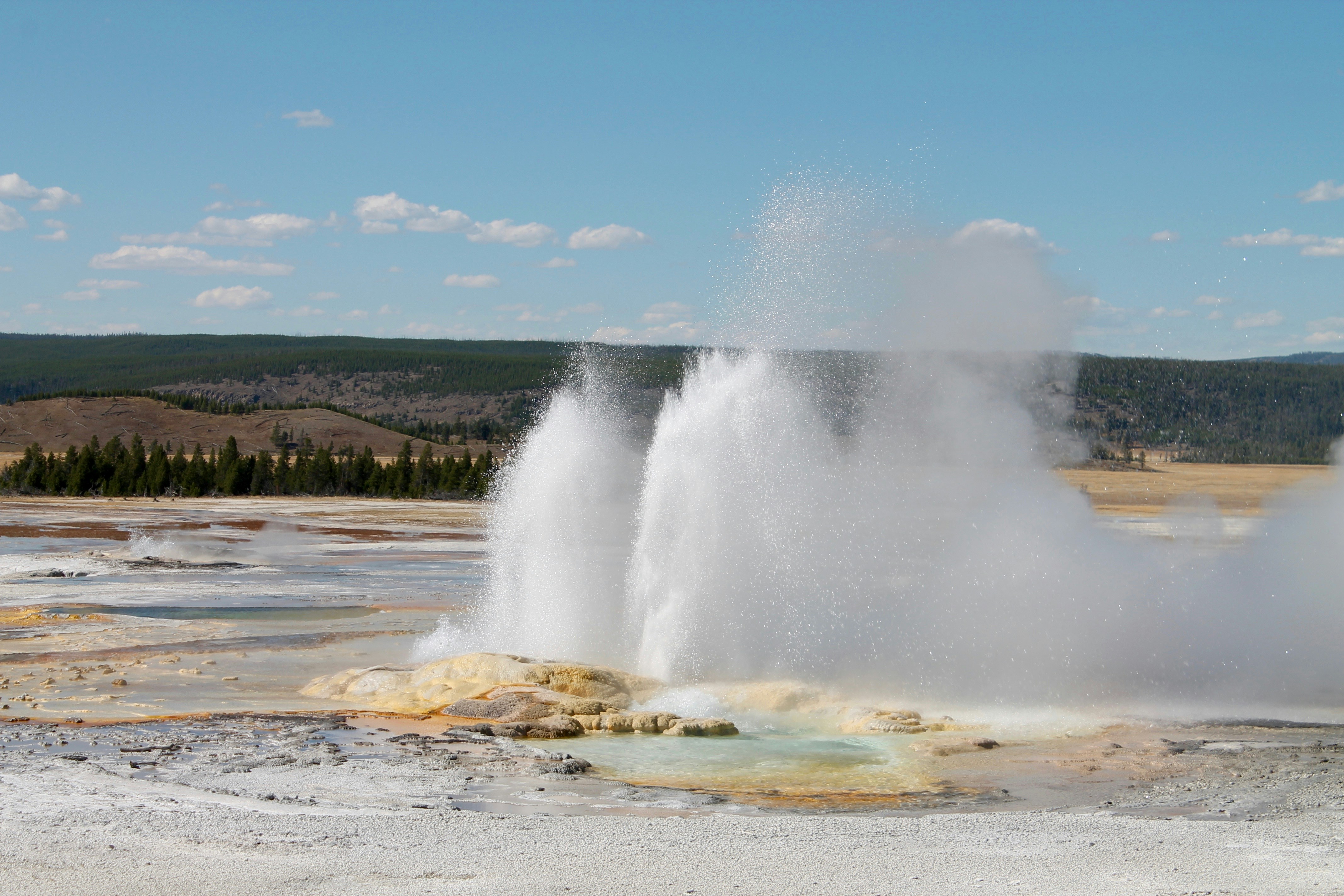 Geyser Pictures | Download Free Images on Unsplash