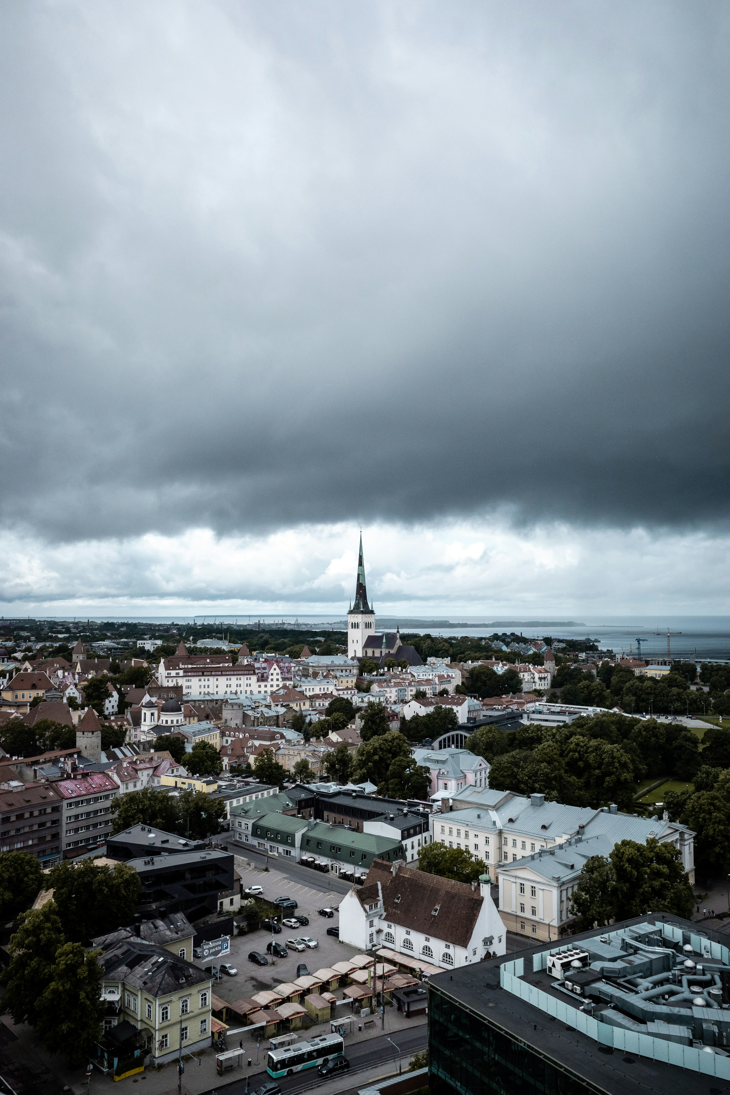 Ricoh GR III sample photo - 16ilno2WBk - ExploreCams