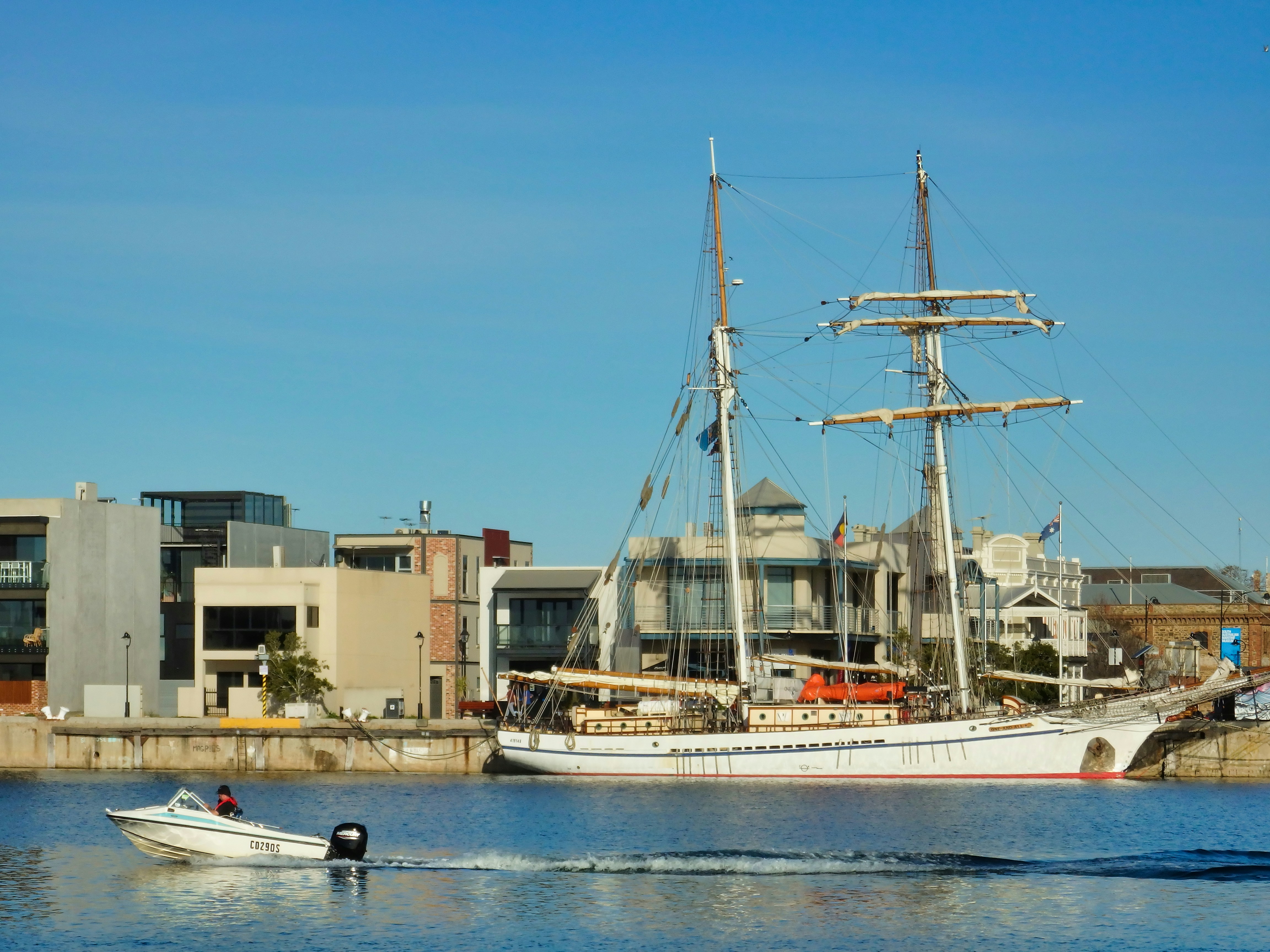 Adelaide, AU Current Local Time, Time Zone, Hourly Weather and Weather ...