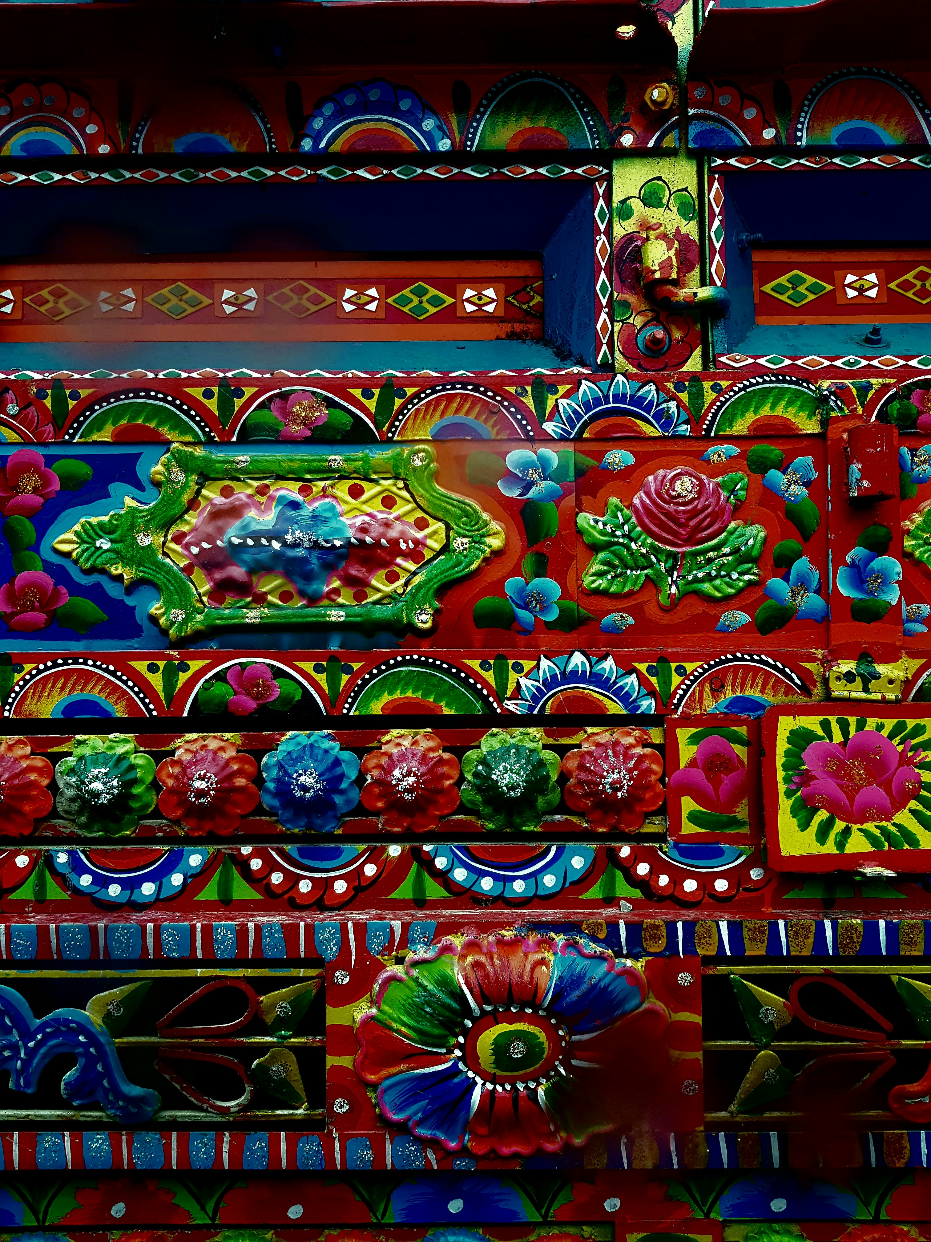 Pakistani Truck Art Patterns