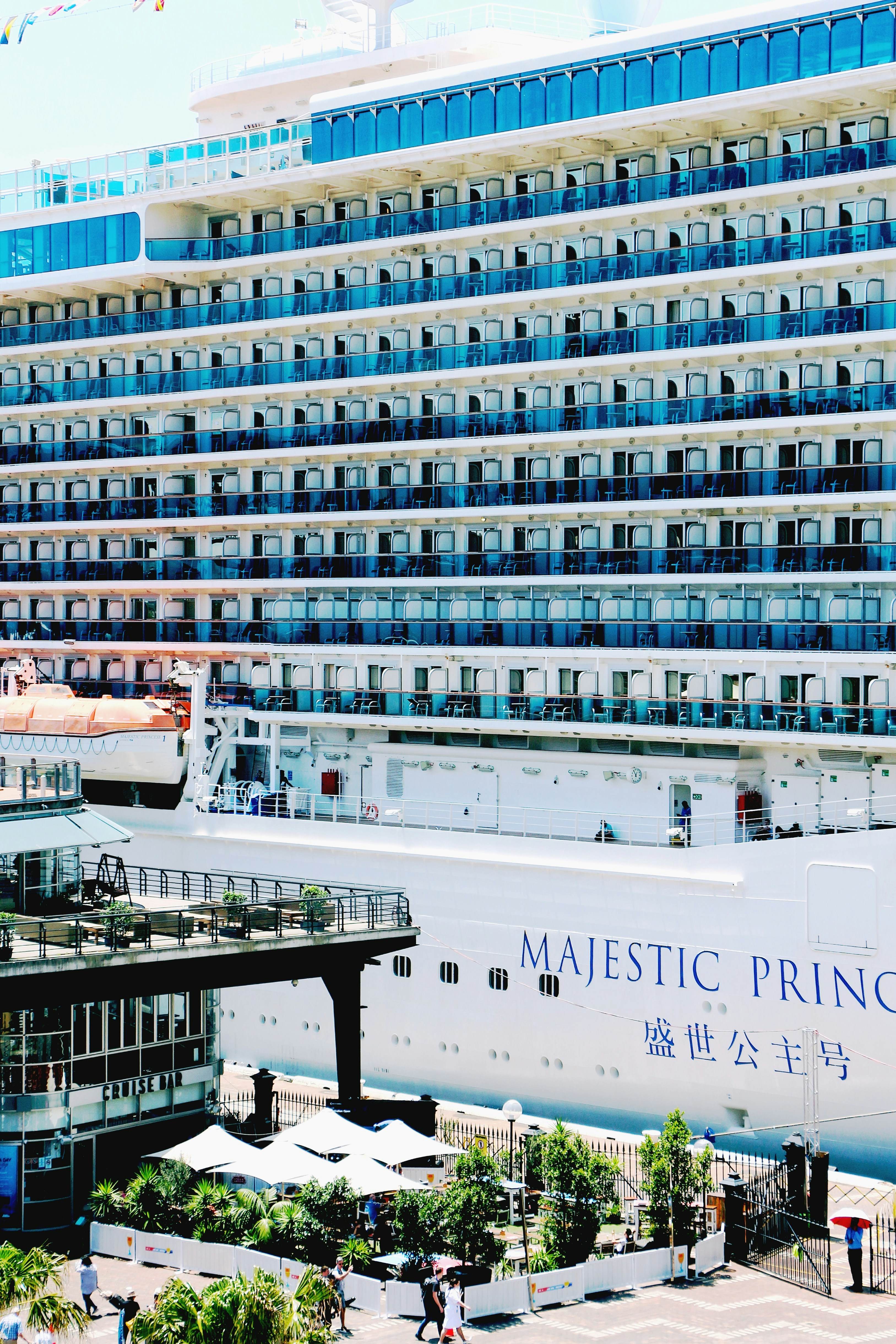 white and brown cruise ship