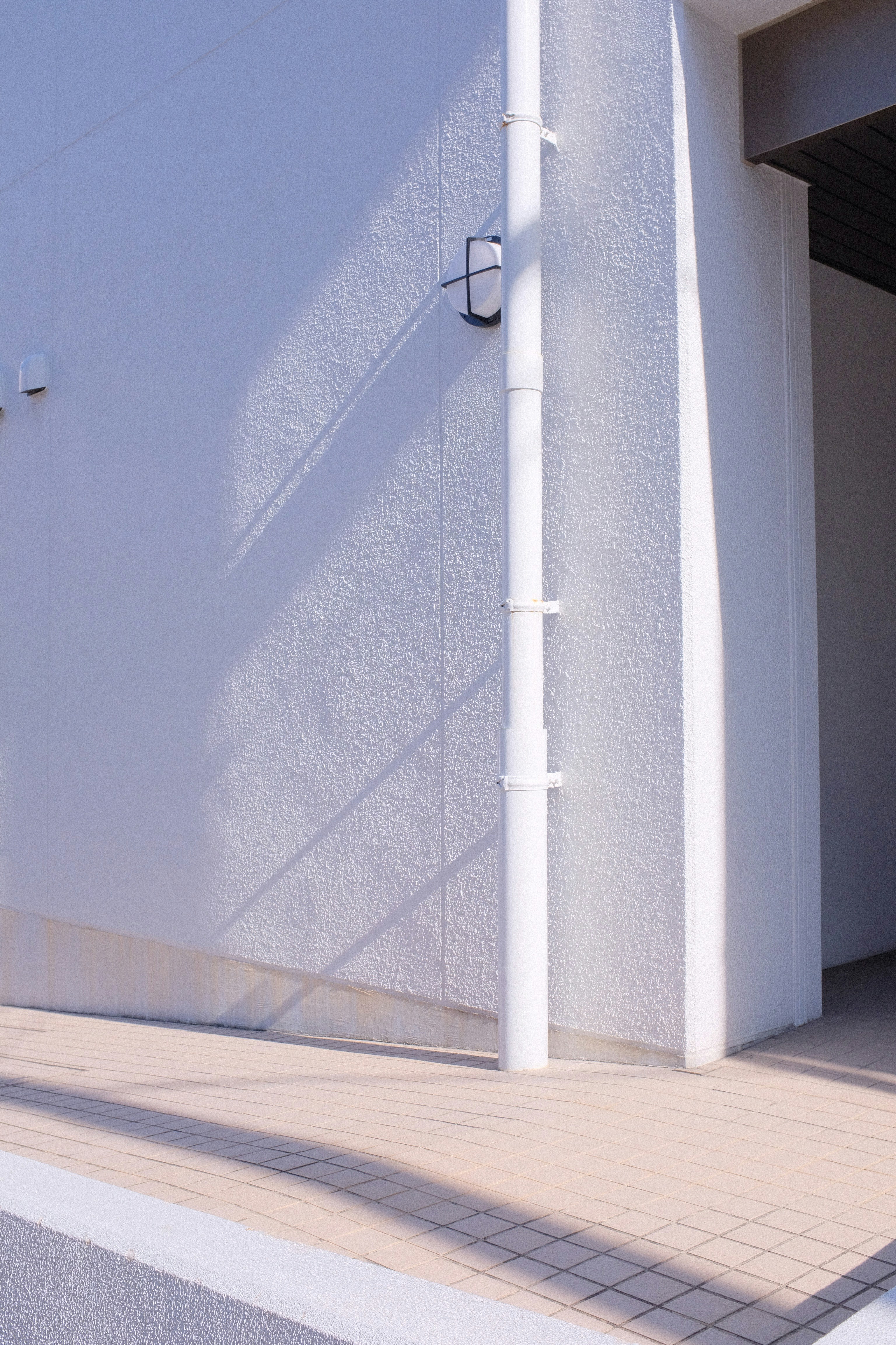 White metal pipe on blue wall photo – Free Grey Image on Unsplash