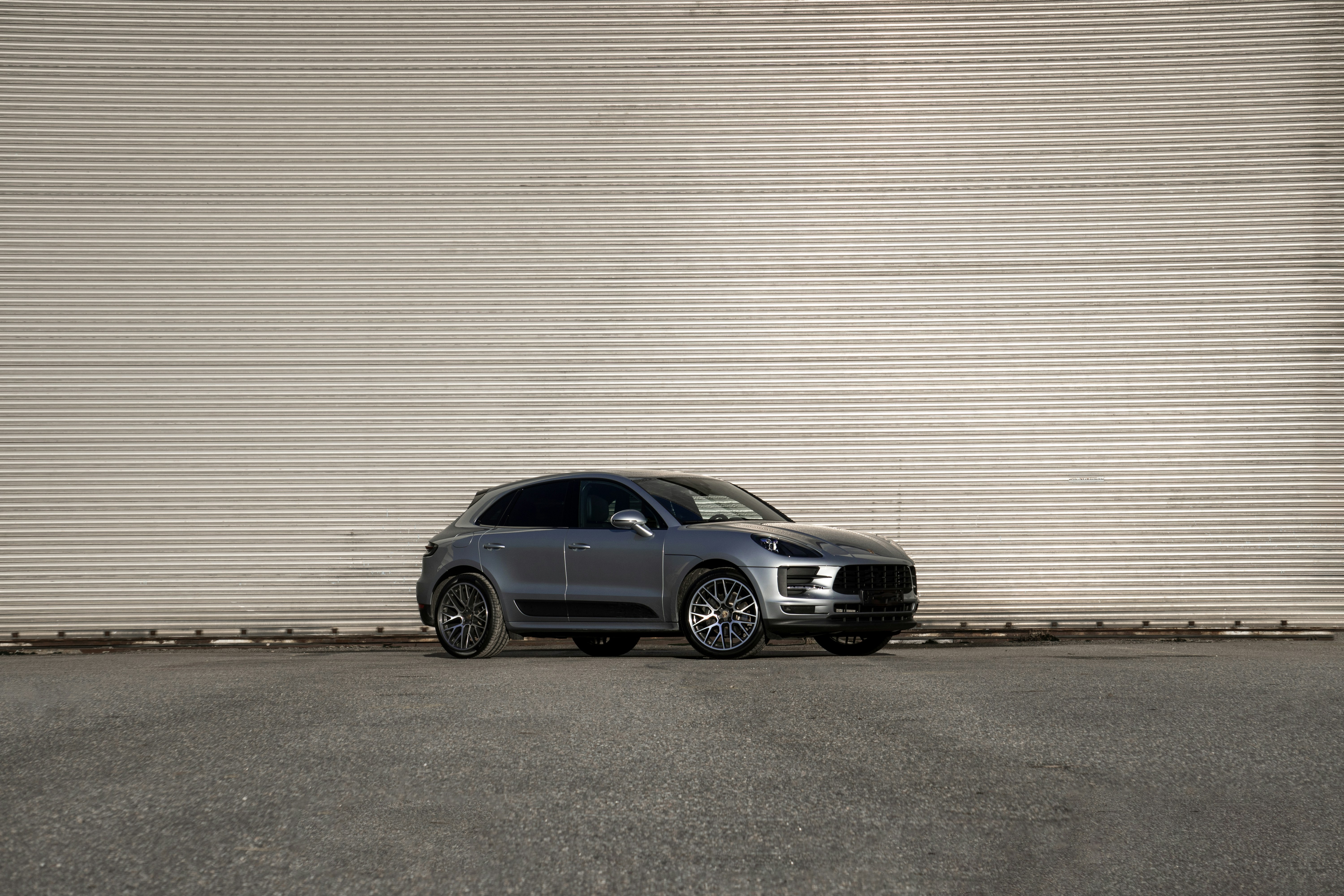 Porsche Macan Pictures | Download Free Images on Unsplash