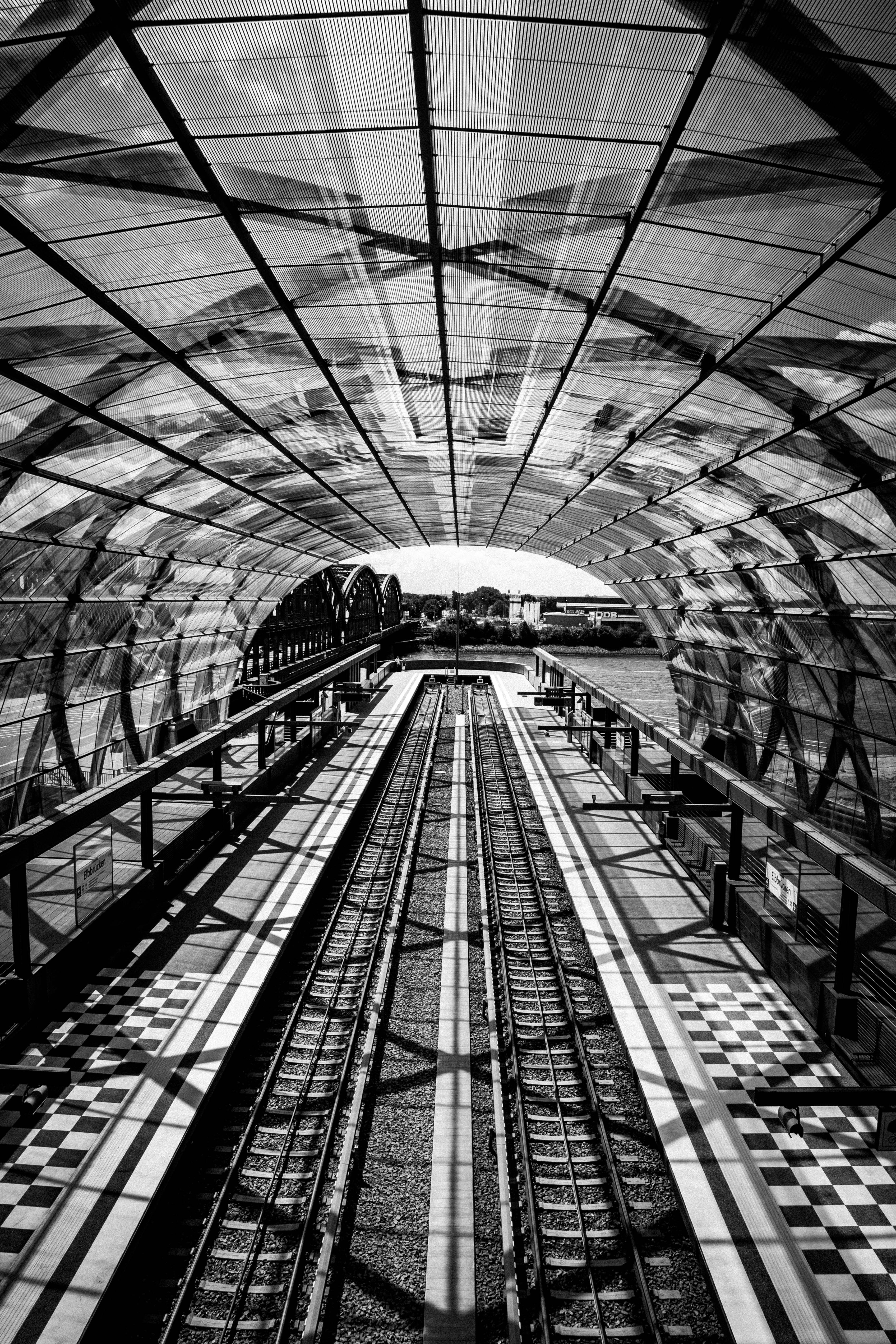 Symmetrical Transit: A Black-and-White Ride Through the Tunnel
