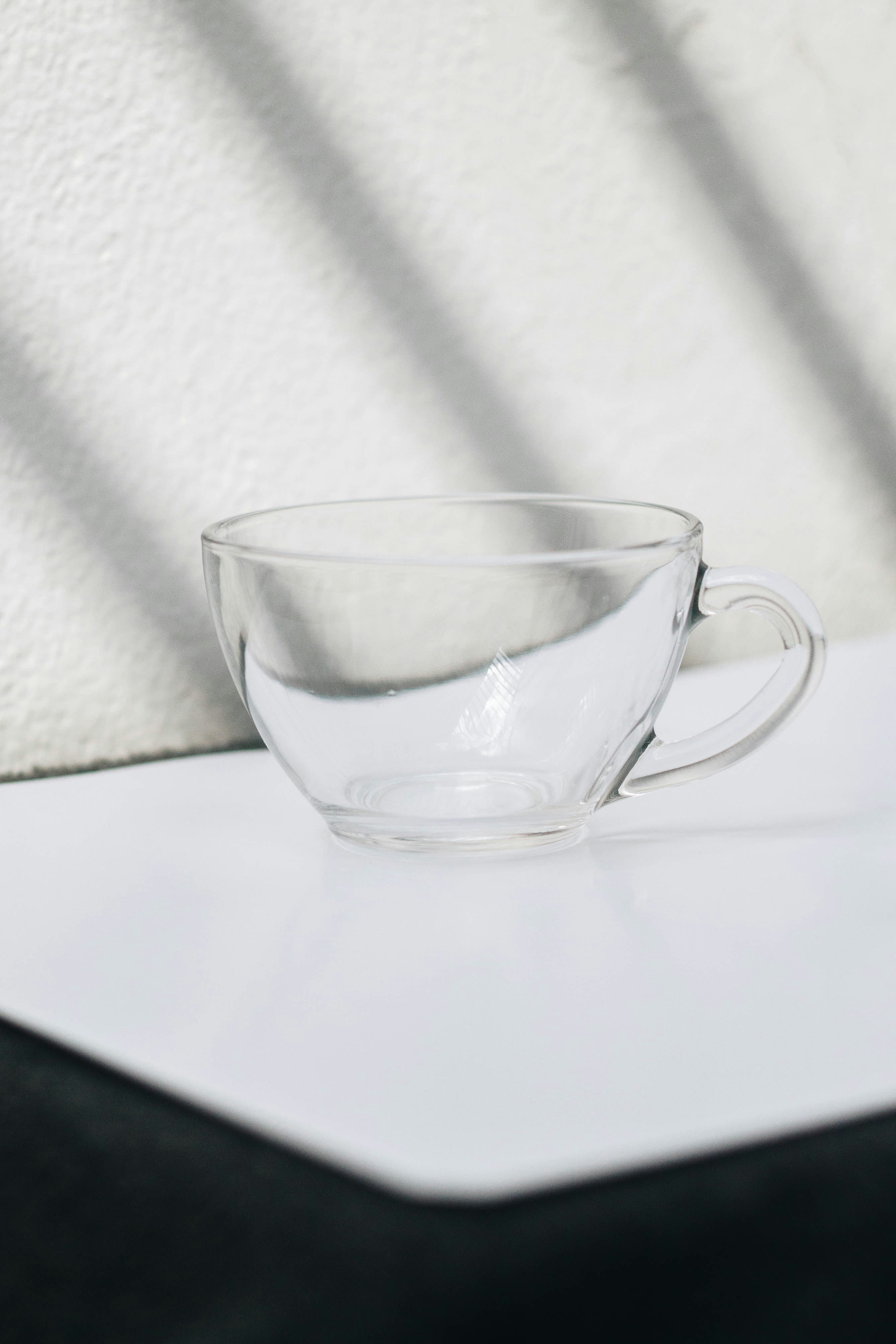 Empty Glass Pictures | Download Free Images on Unsplash