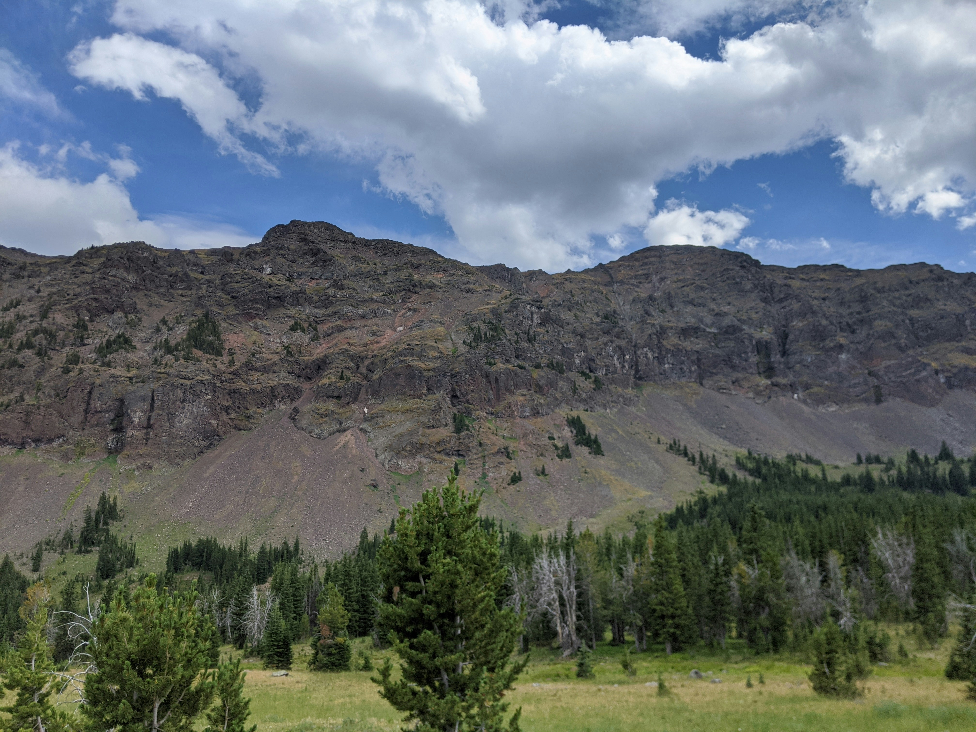 Majestic Mountain Ridge Under Expansive SkySol Mitnick