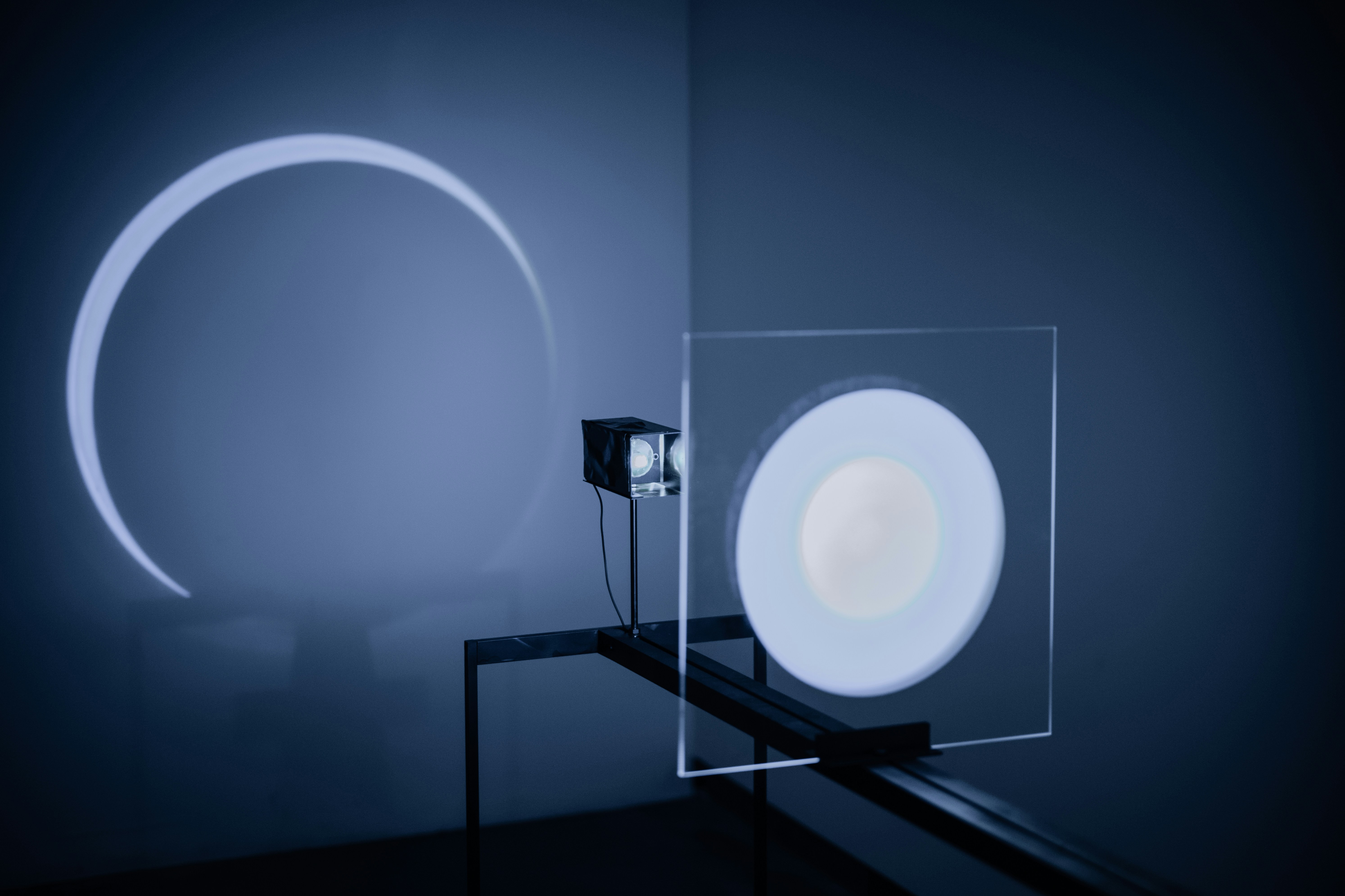 Circular Light Echoes: A Minimal Studio Study