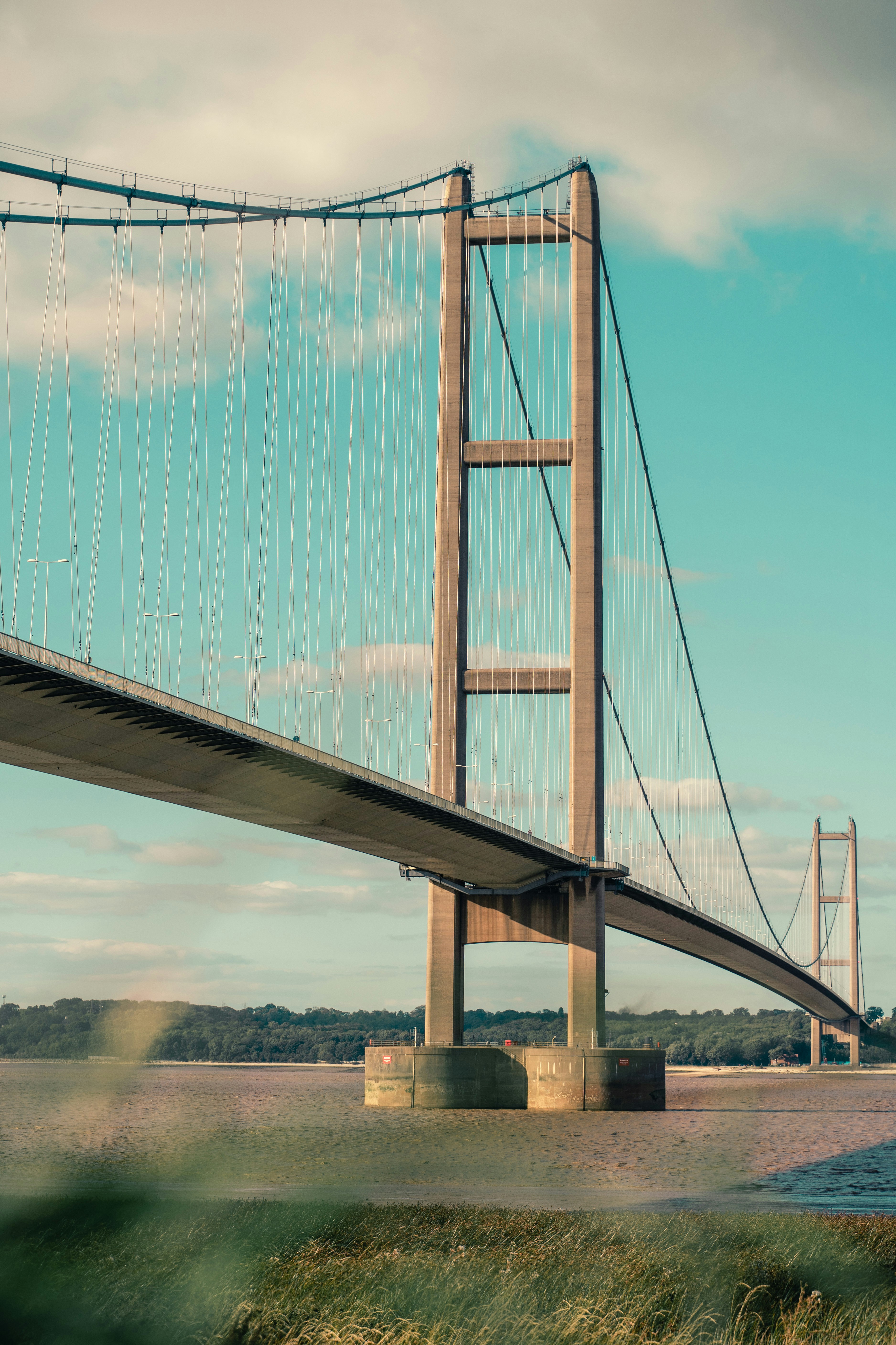 Humber Bridge Vs Golden Gate