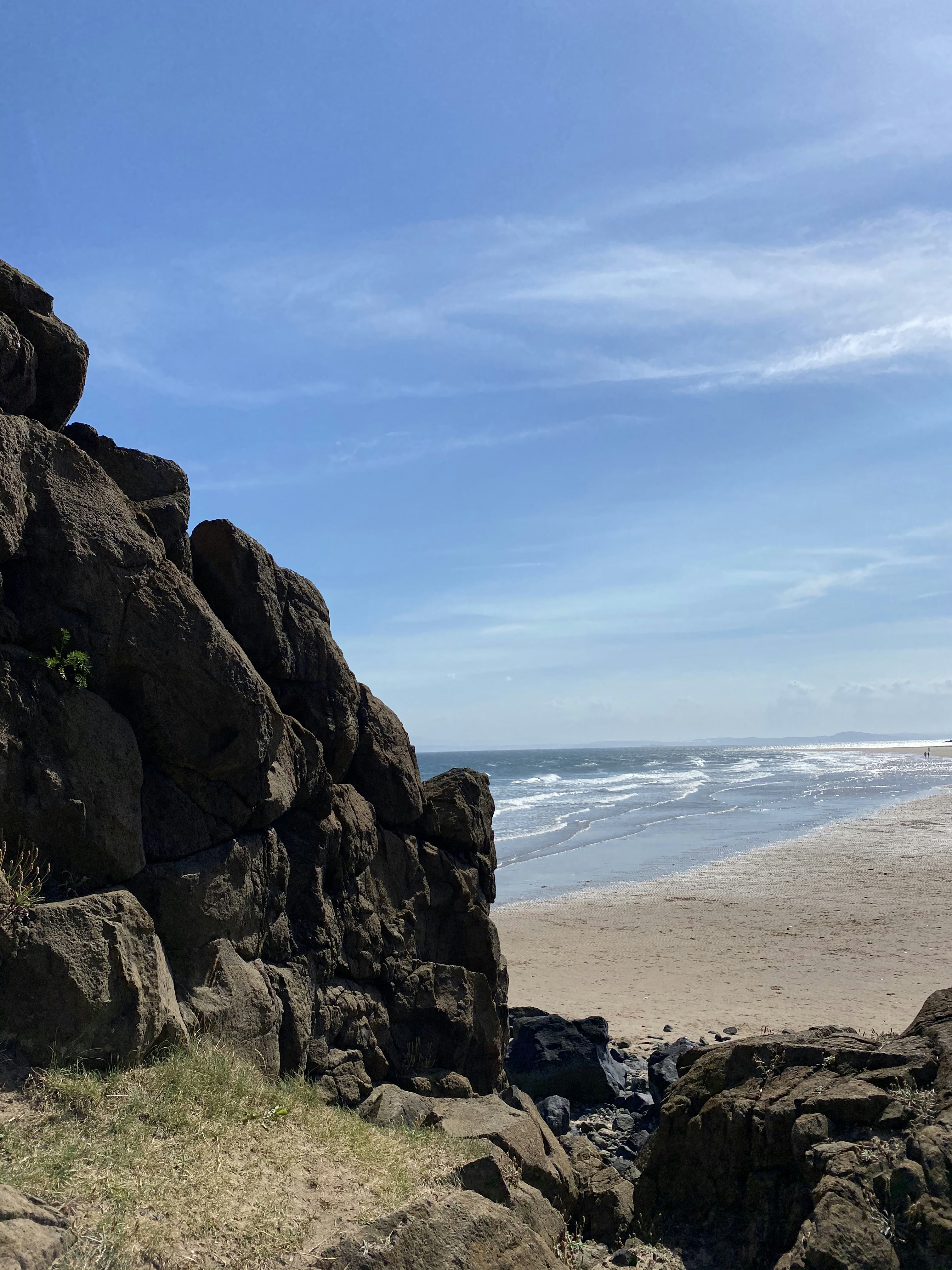 Gray rocky shore during daytime photo – Free Blue Image on Unsplash