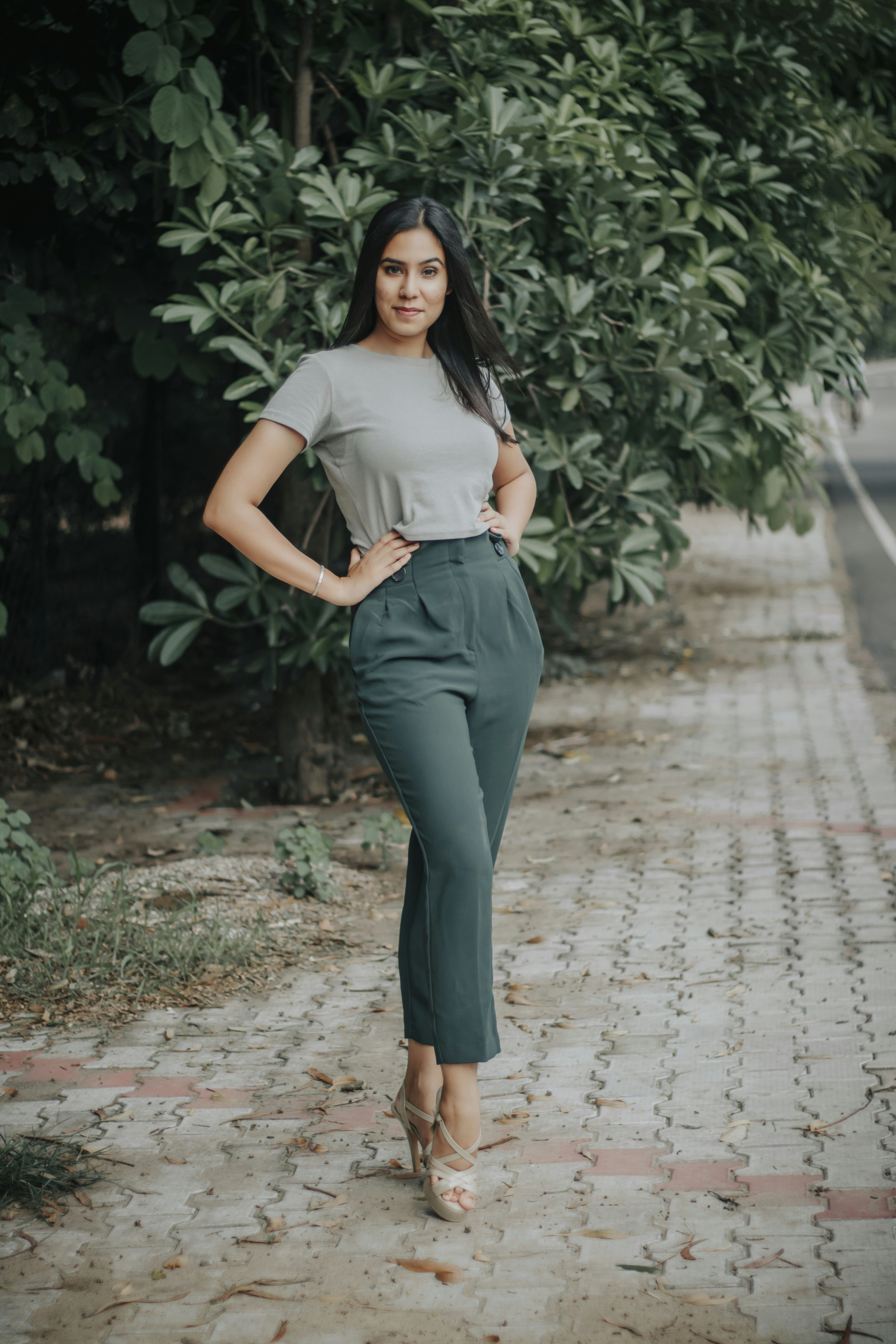 women's style | 100+ best free photos on Unsplash