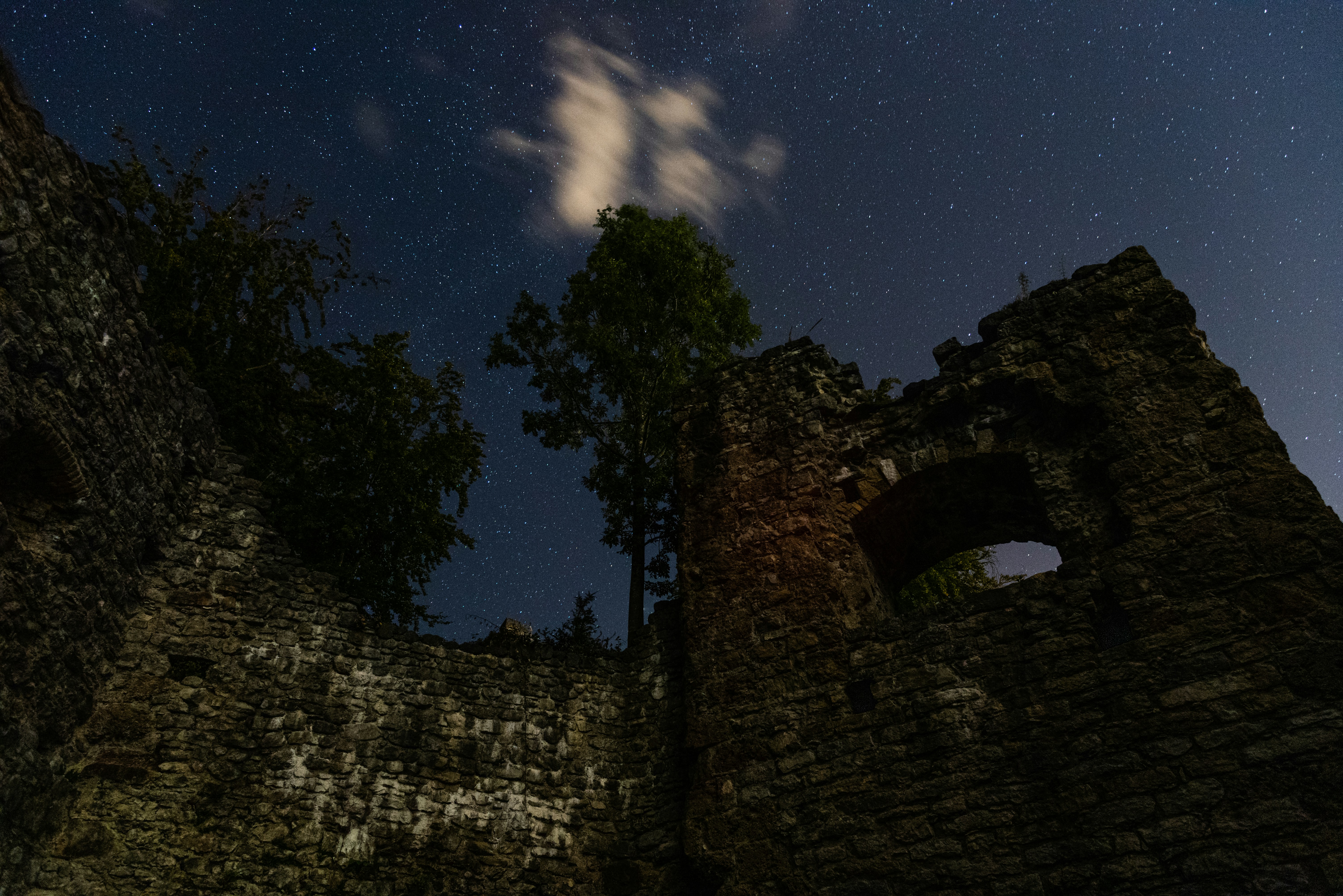 Night Wall Pictures | Download Free Images on Unsplash