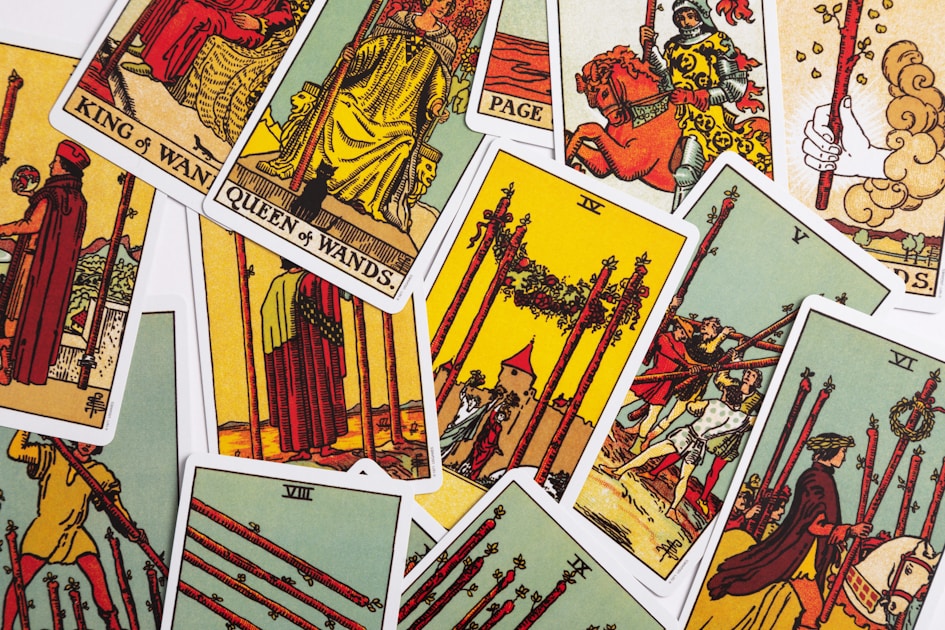 Tarô de Waite: Conheça a História e Significado deste Baralho | Tarô de ...
