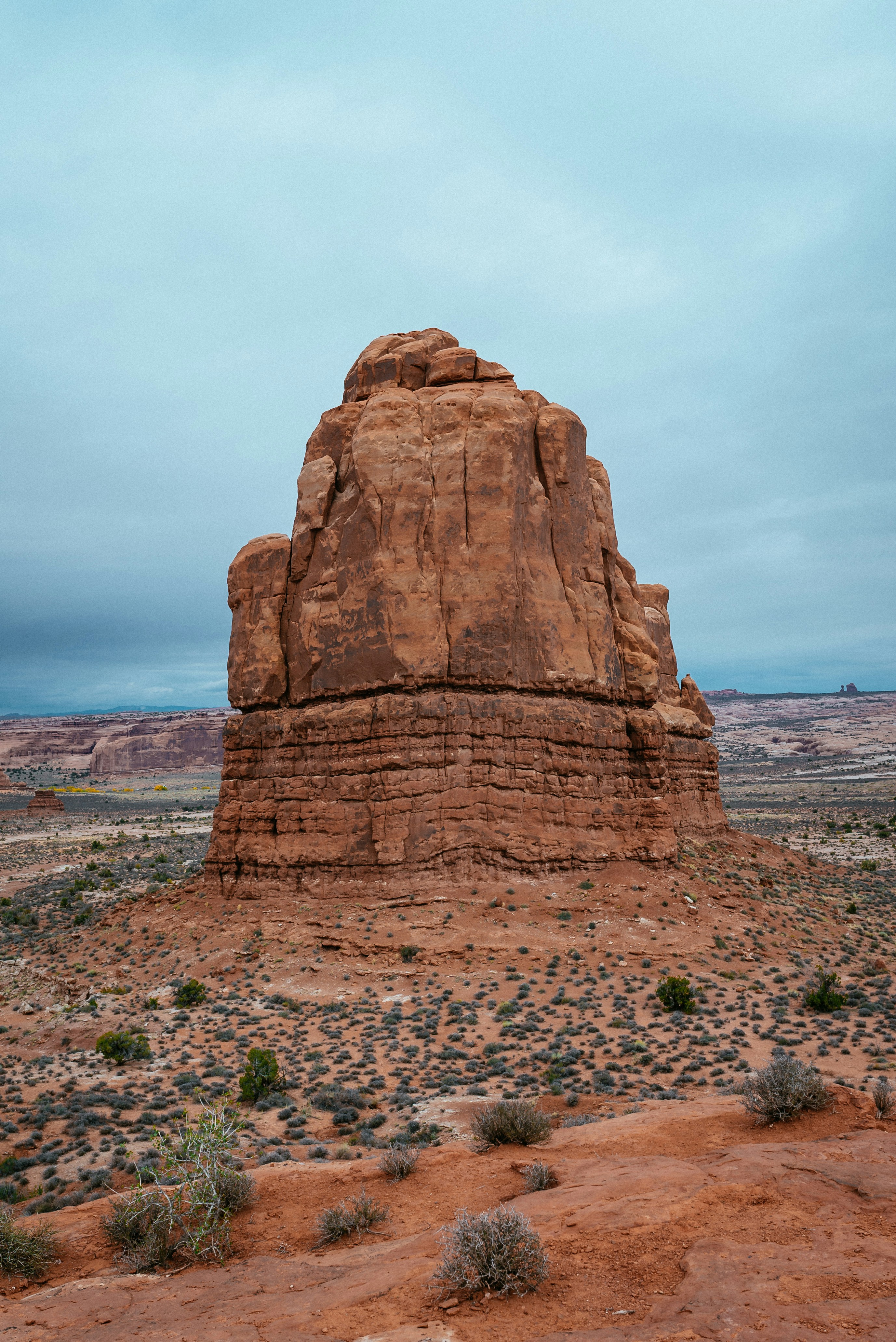 Clout vs. Effect - What's the Difference? | This vs. That