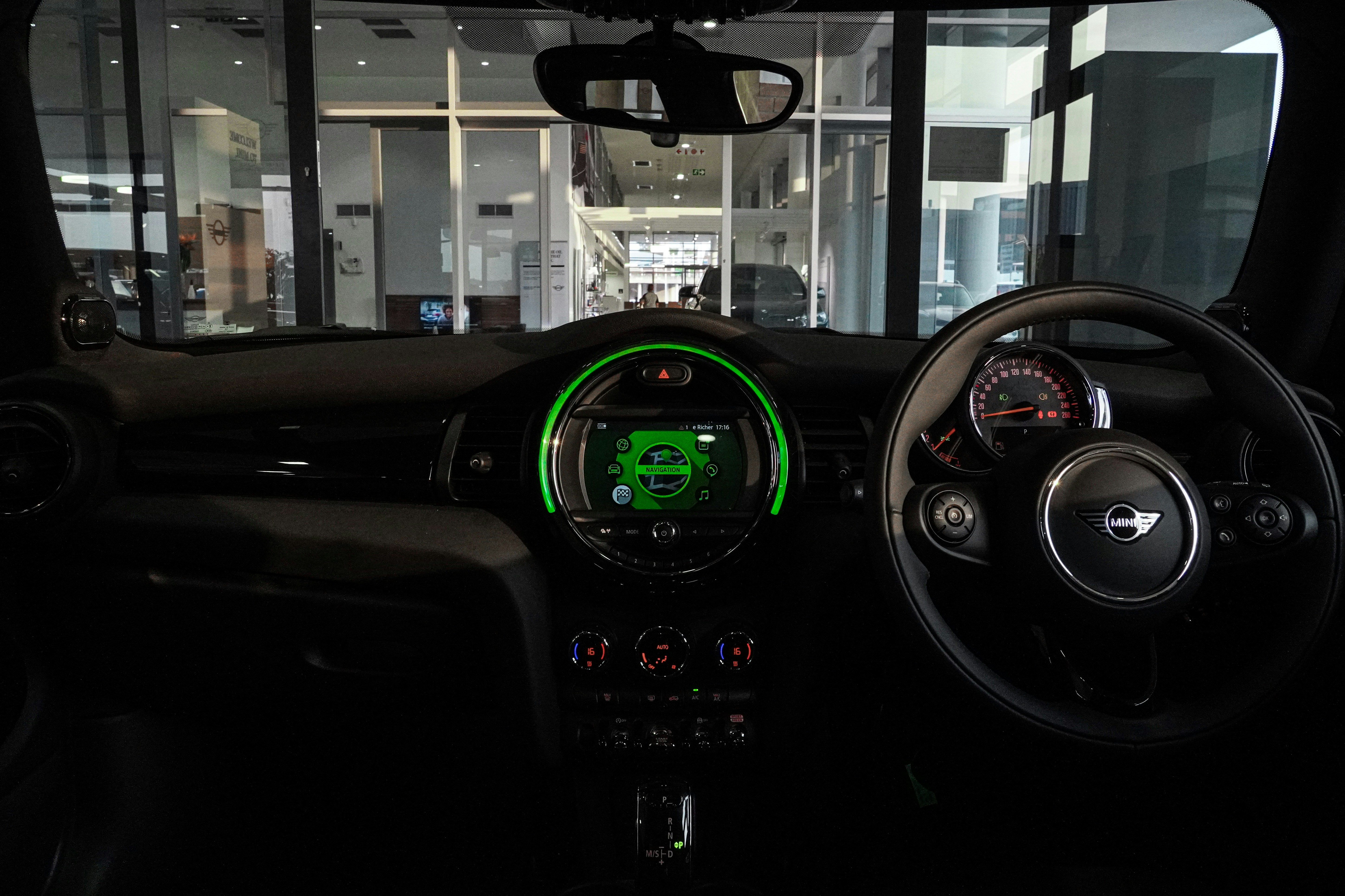 Groupe d’instruments de voiture noir photo – Photo Mini Menlyn Gratuite ...