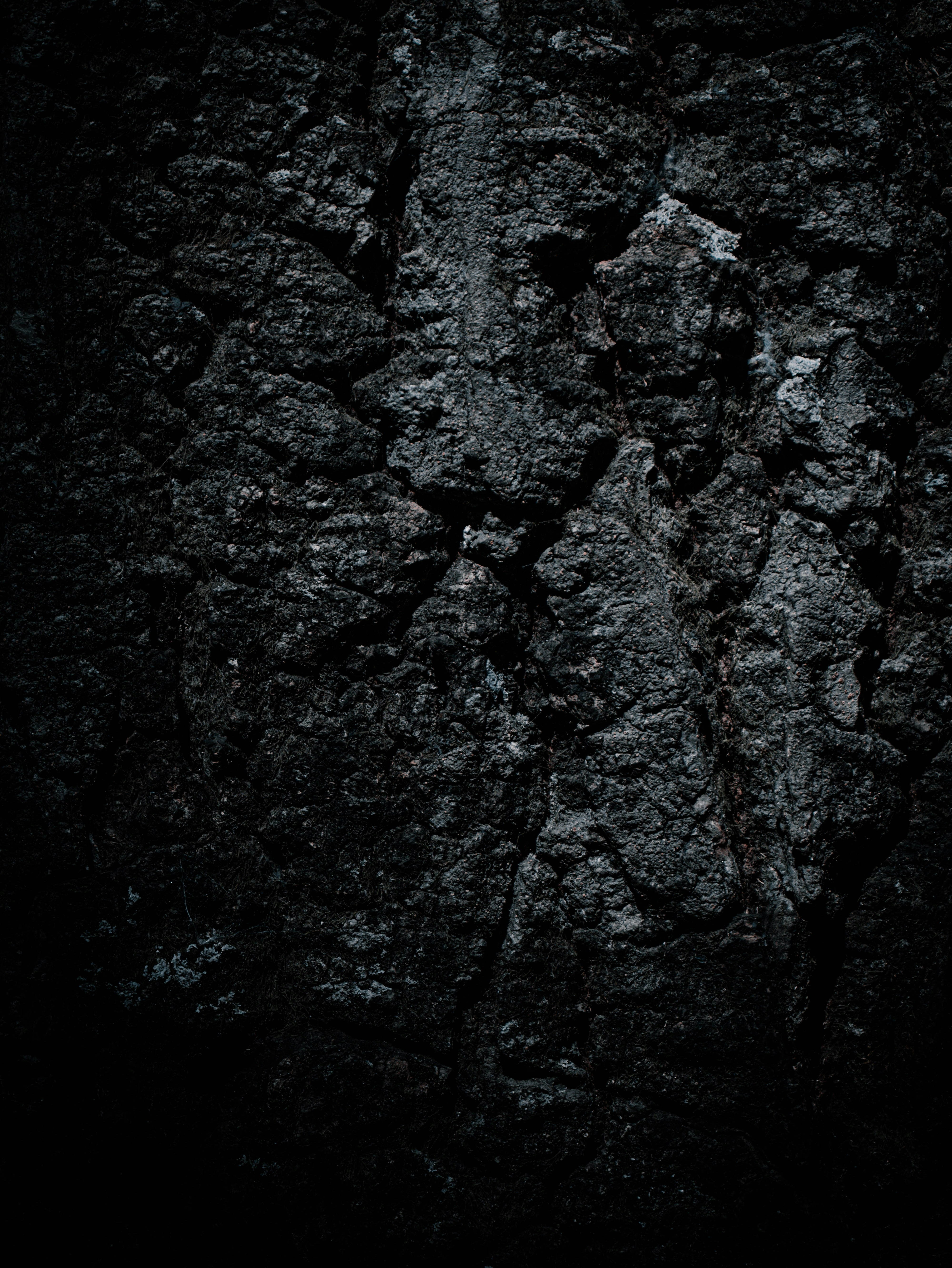 Black and gray rock formation photo – Free Wallpaper Image on Unsplash