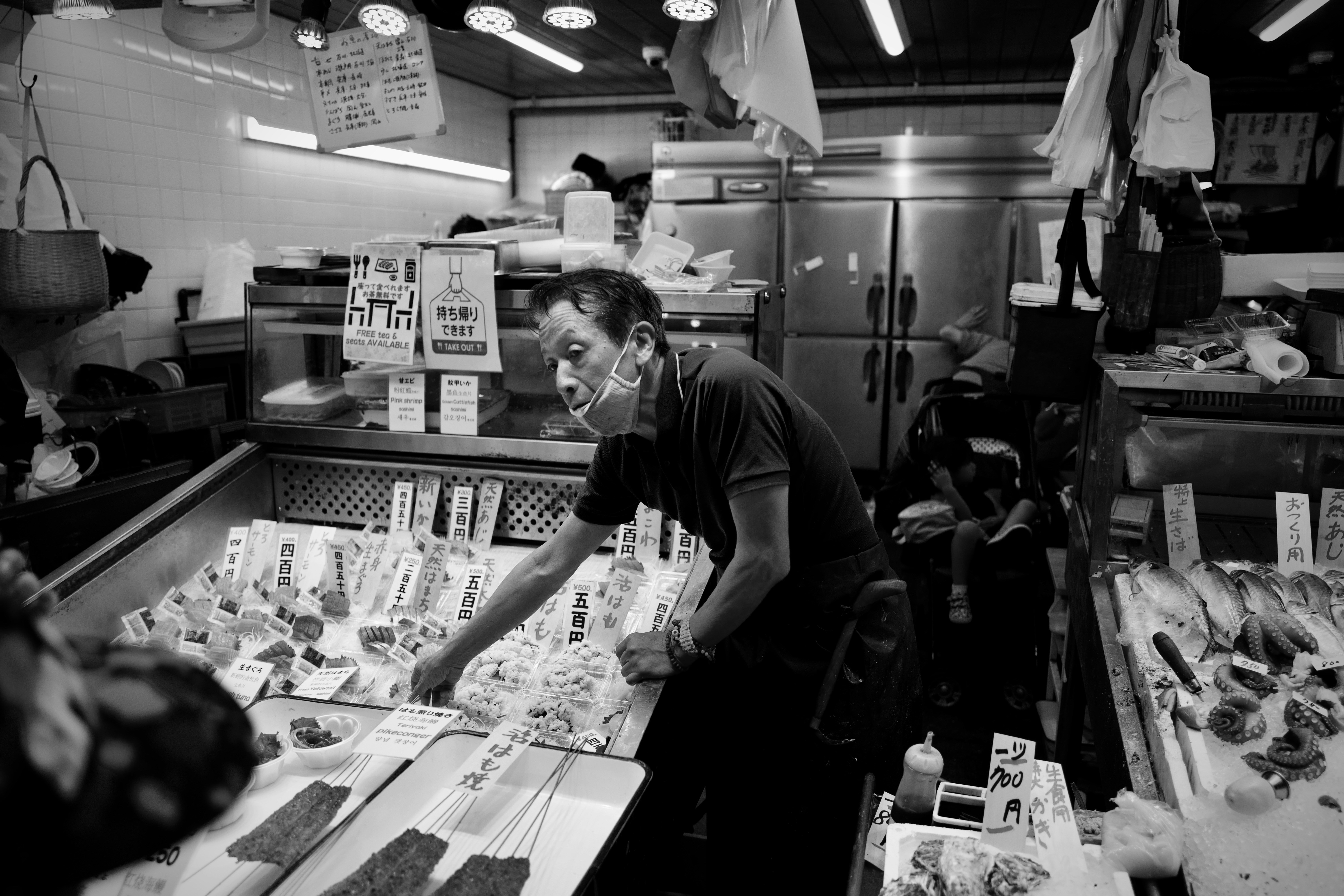Shopkeeper Pictures | Download Free Images on Unsplash
