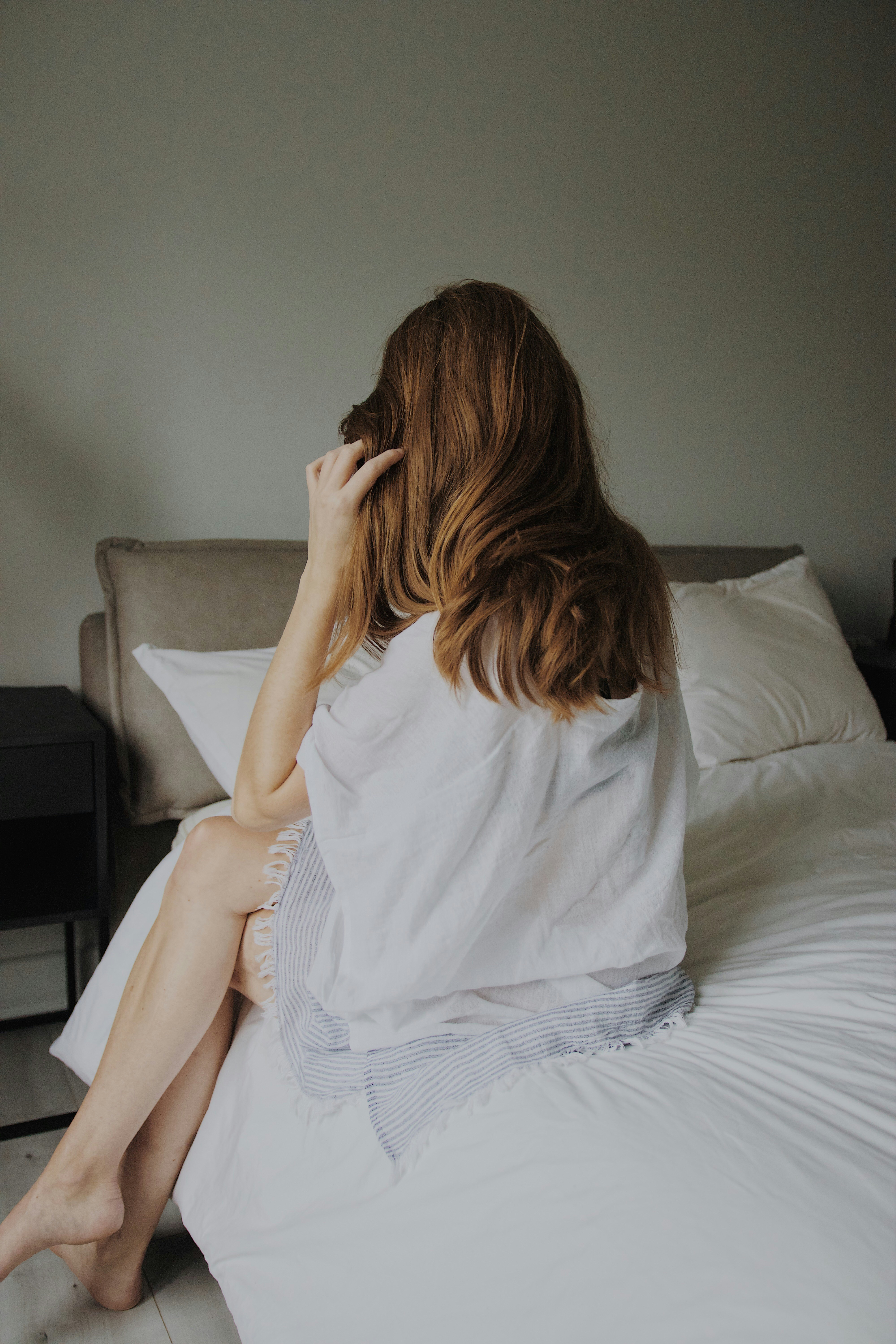 Bed Woman Pictures | Download Free Images on Unsplash
