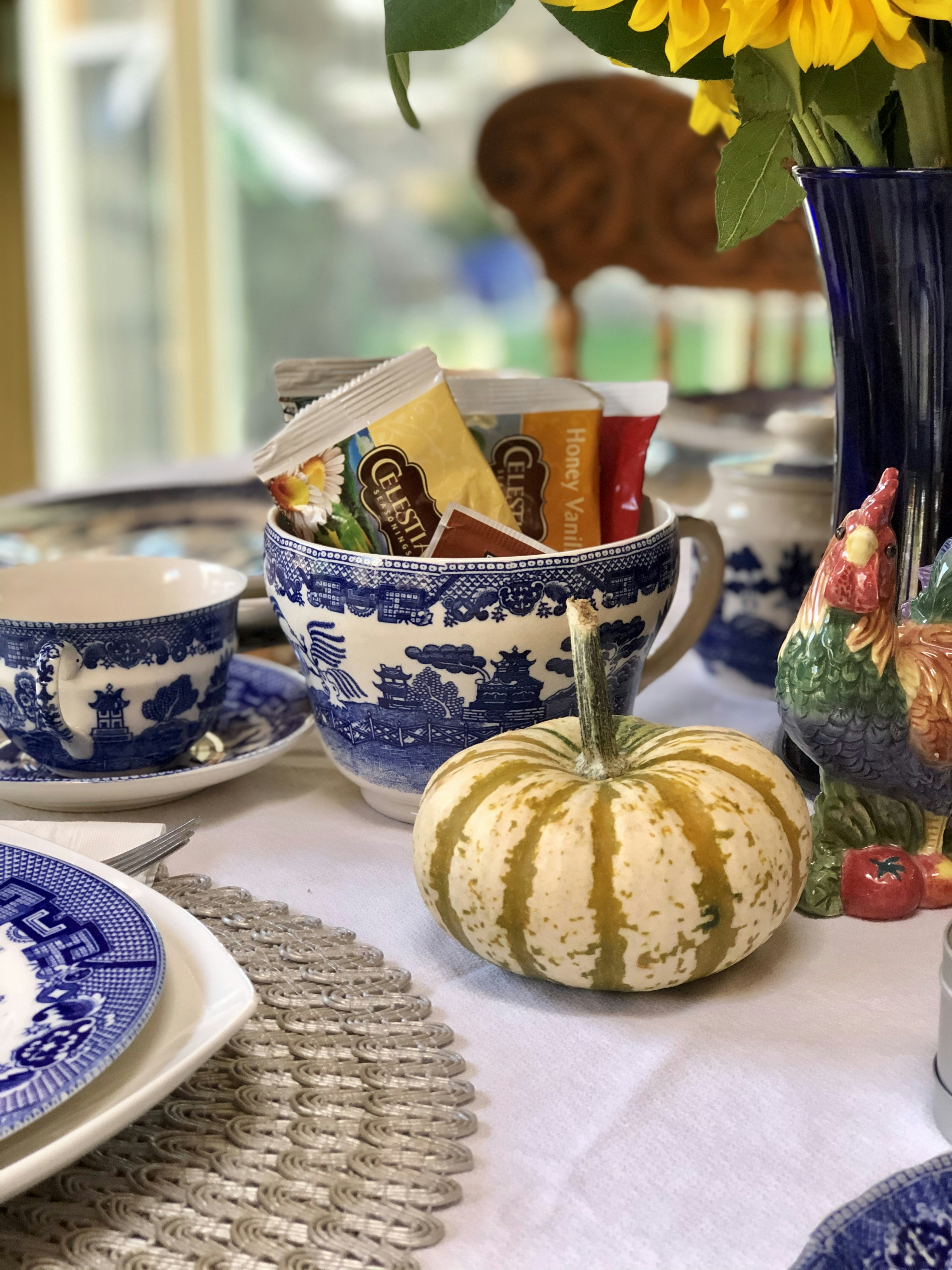 Autumn Tableware: A Pumpkin Among Chinese Blue and White Ceramics
