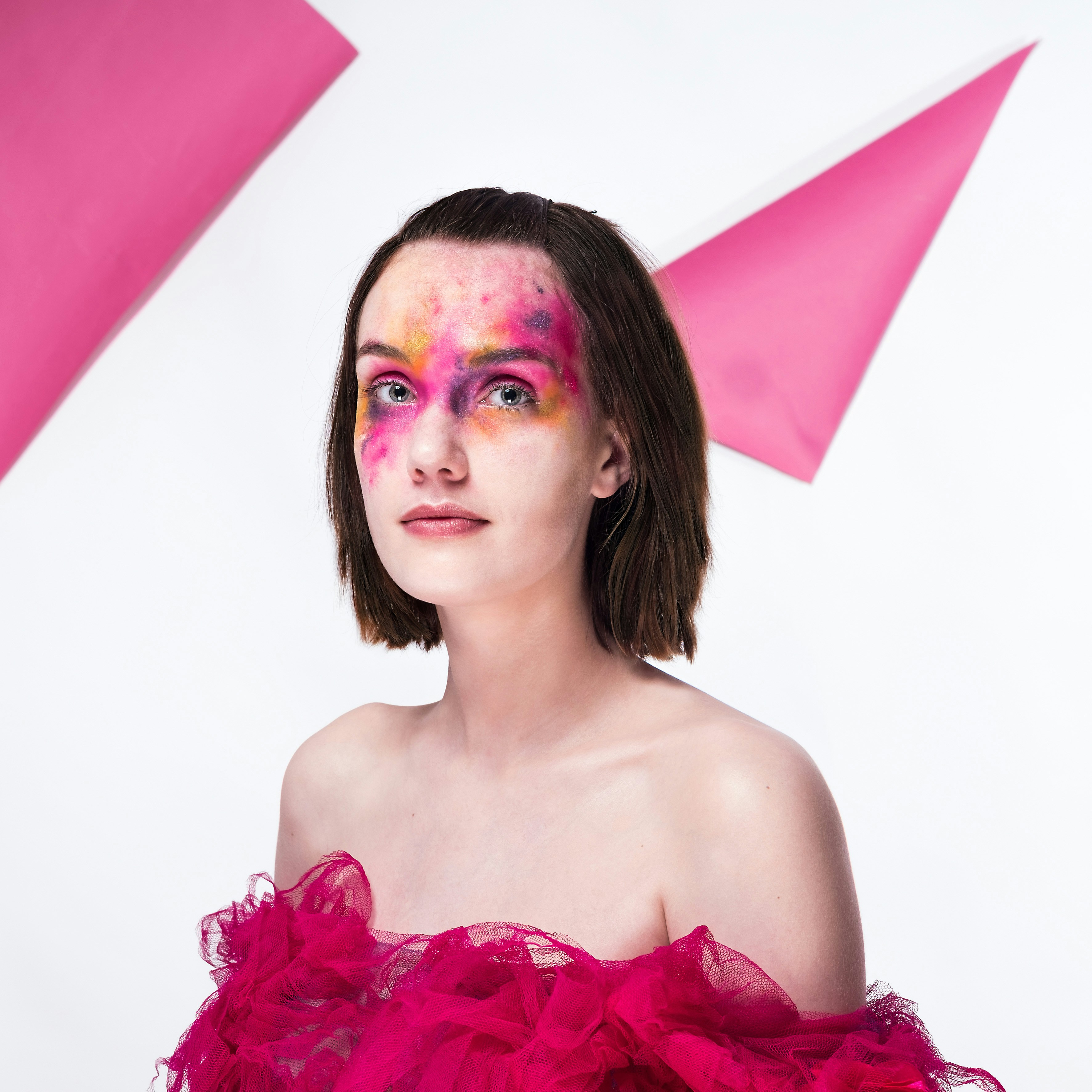 Je m'essaie à la photo de mode en studio.