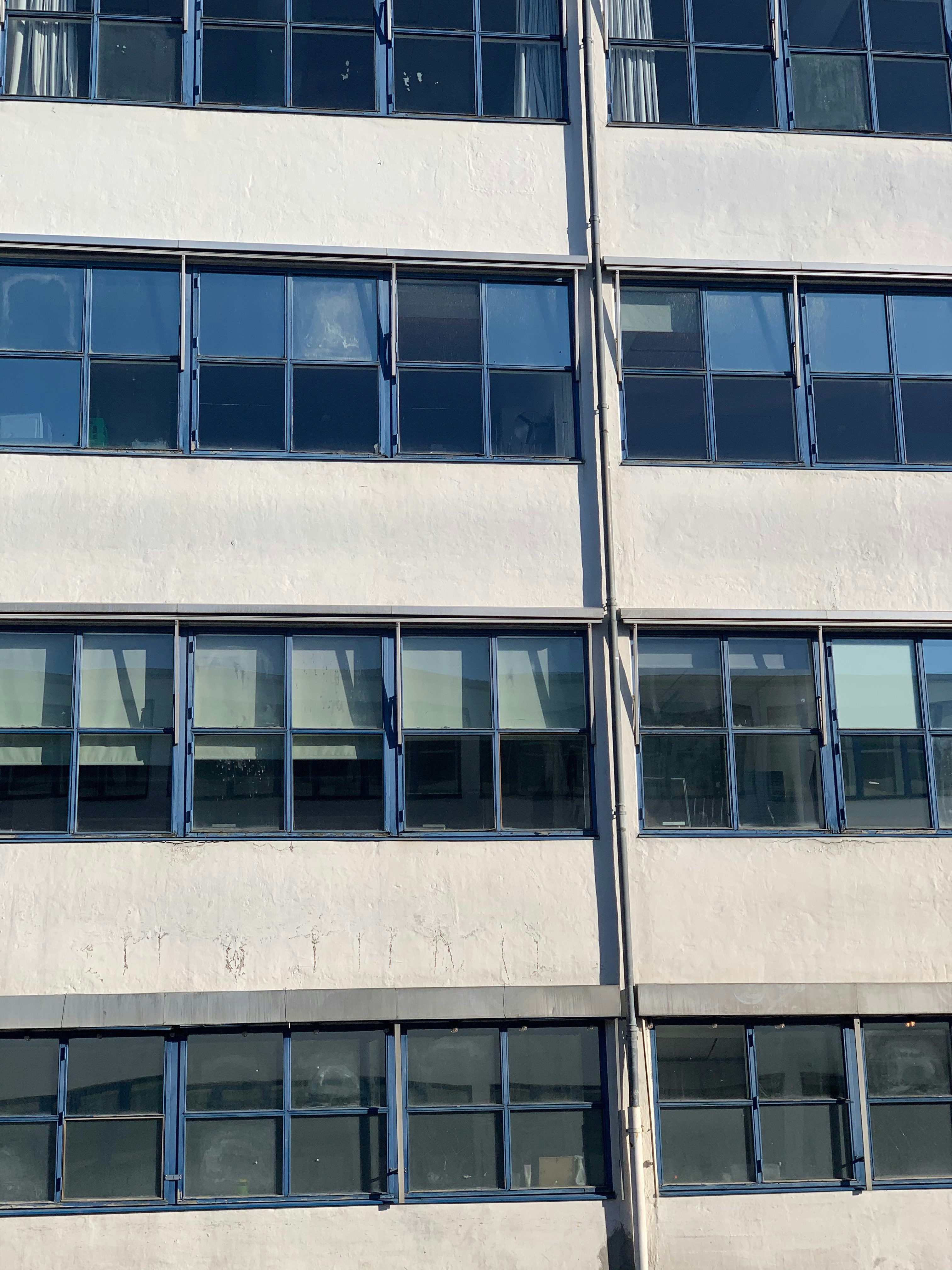 50,000+ Office Windows Pictures | Download Free Images on Unsplash