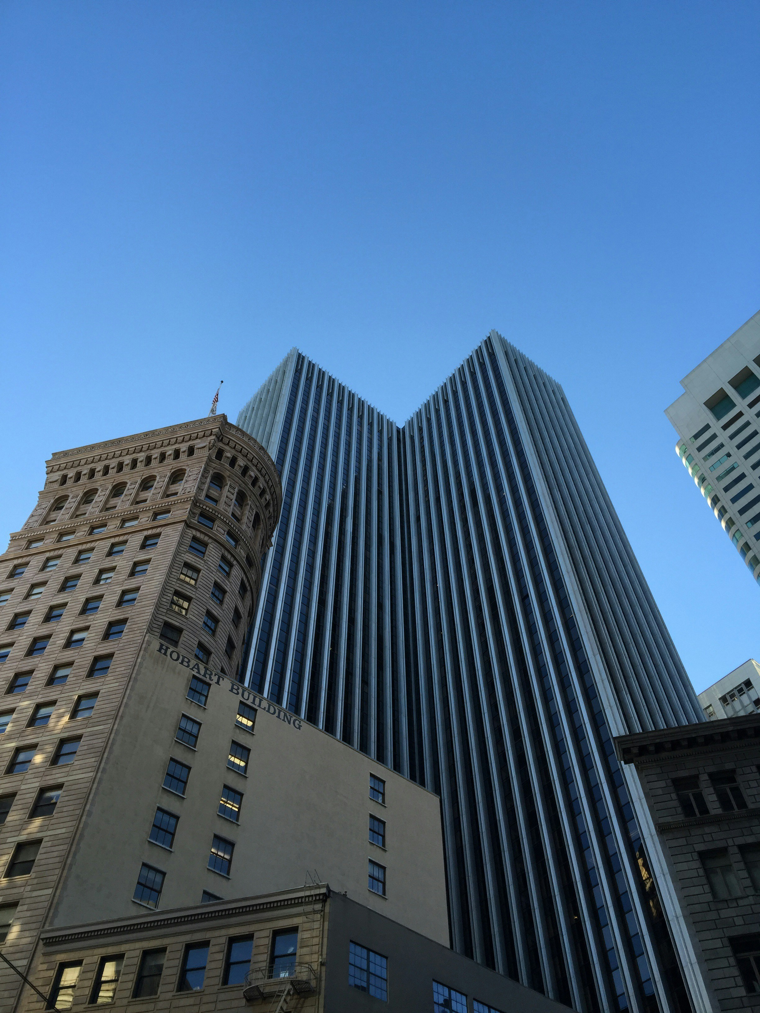 Financial Building Pictures | Download Free Images on Unsplash