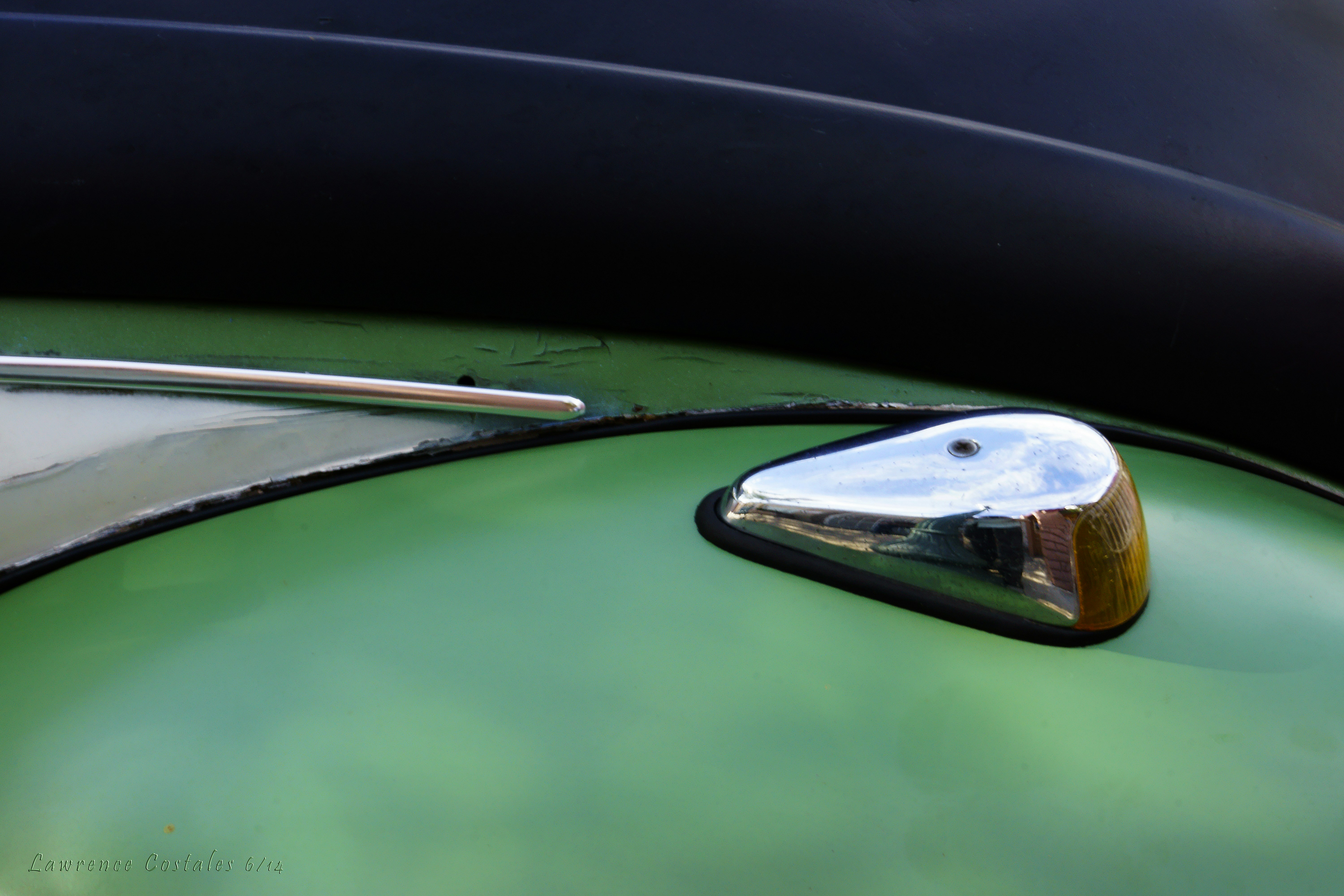 Vintage Curves in Chrome and Green
