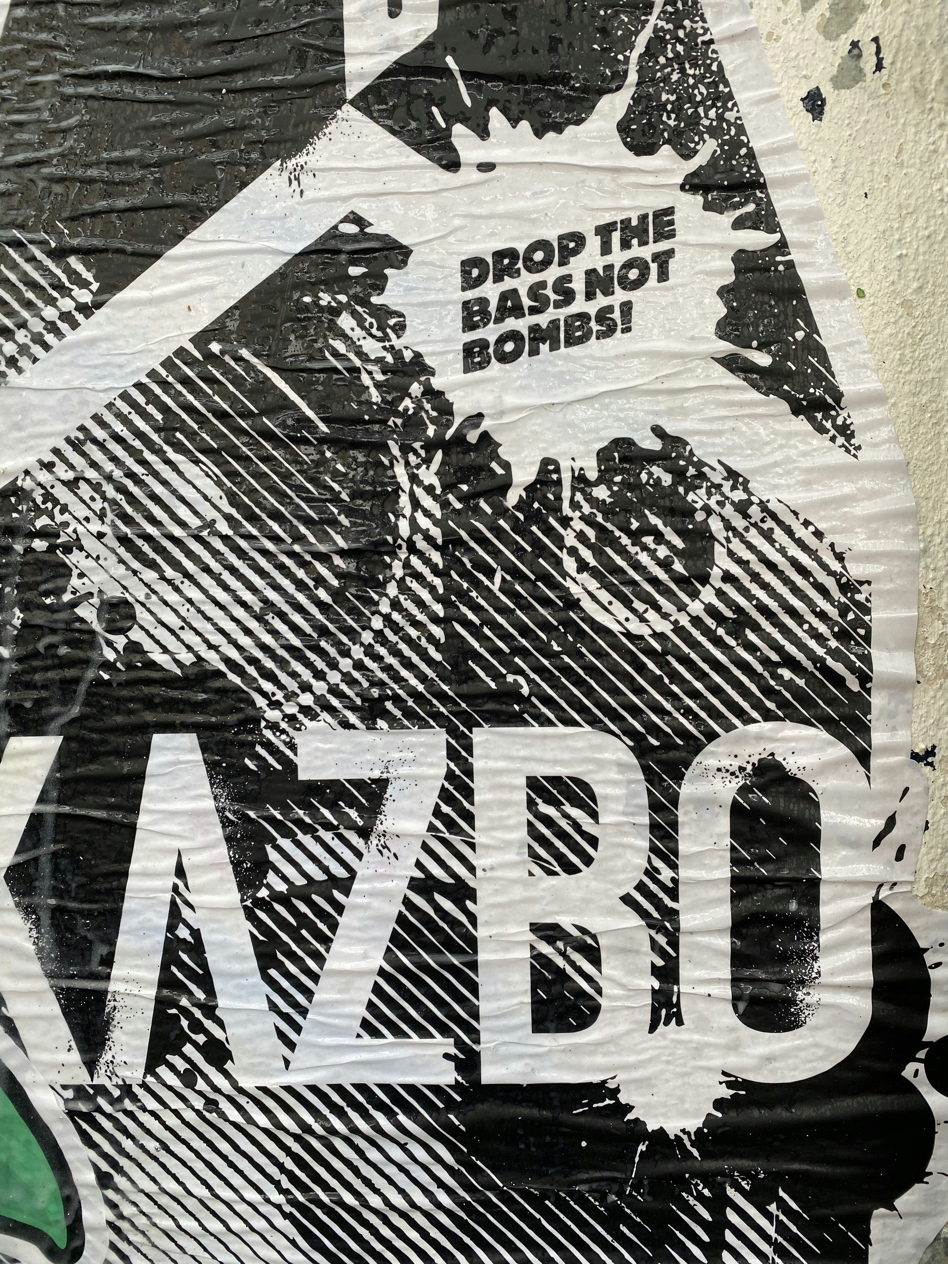 Drop That Bass Wallpaper