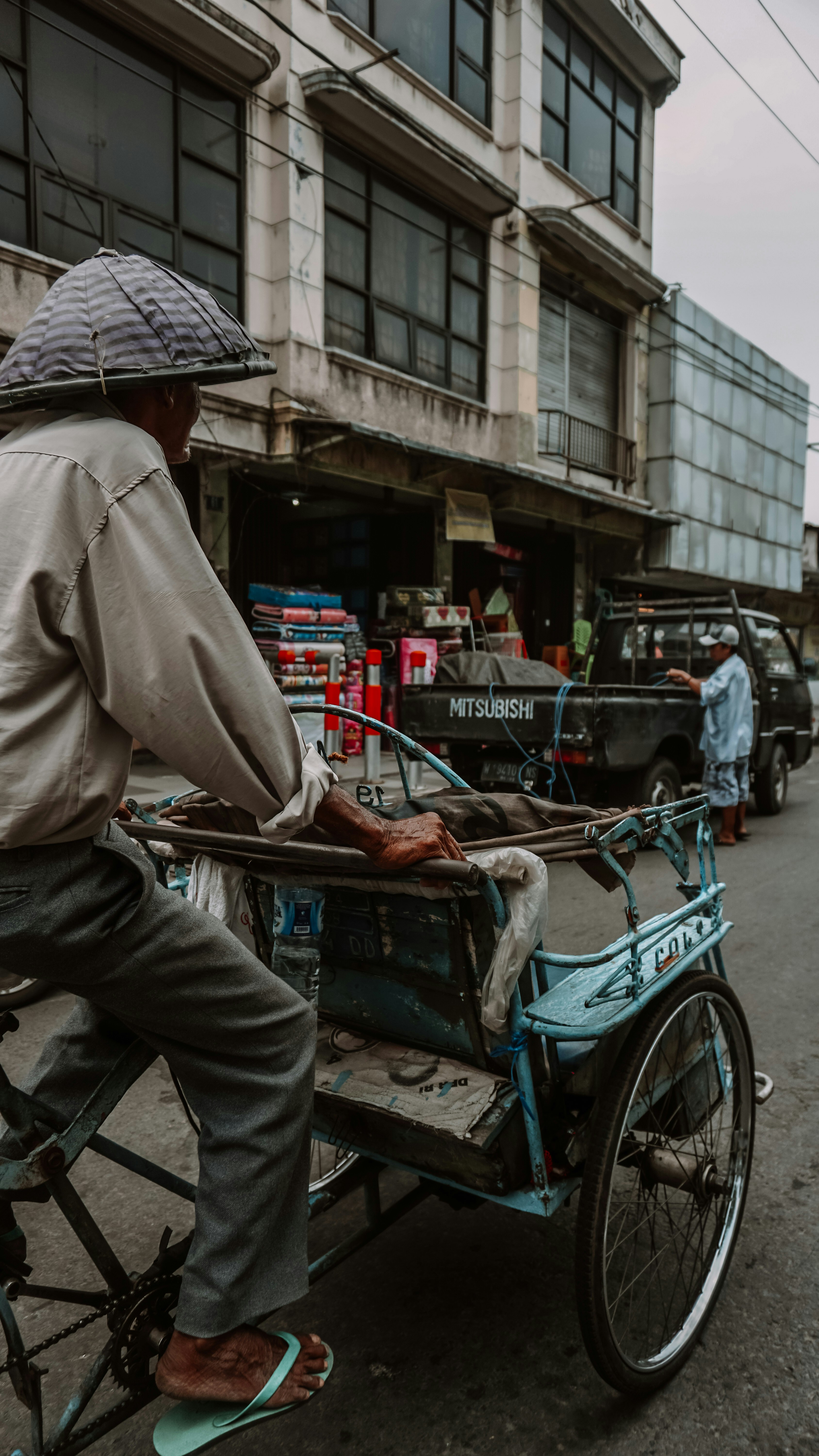 Becak Pictures | Download Free Images on Unsplash