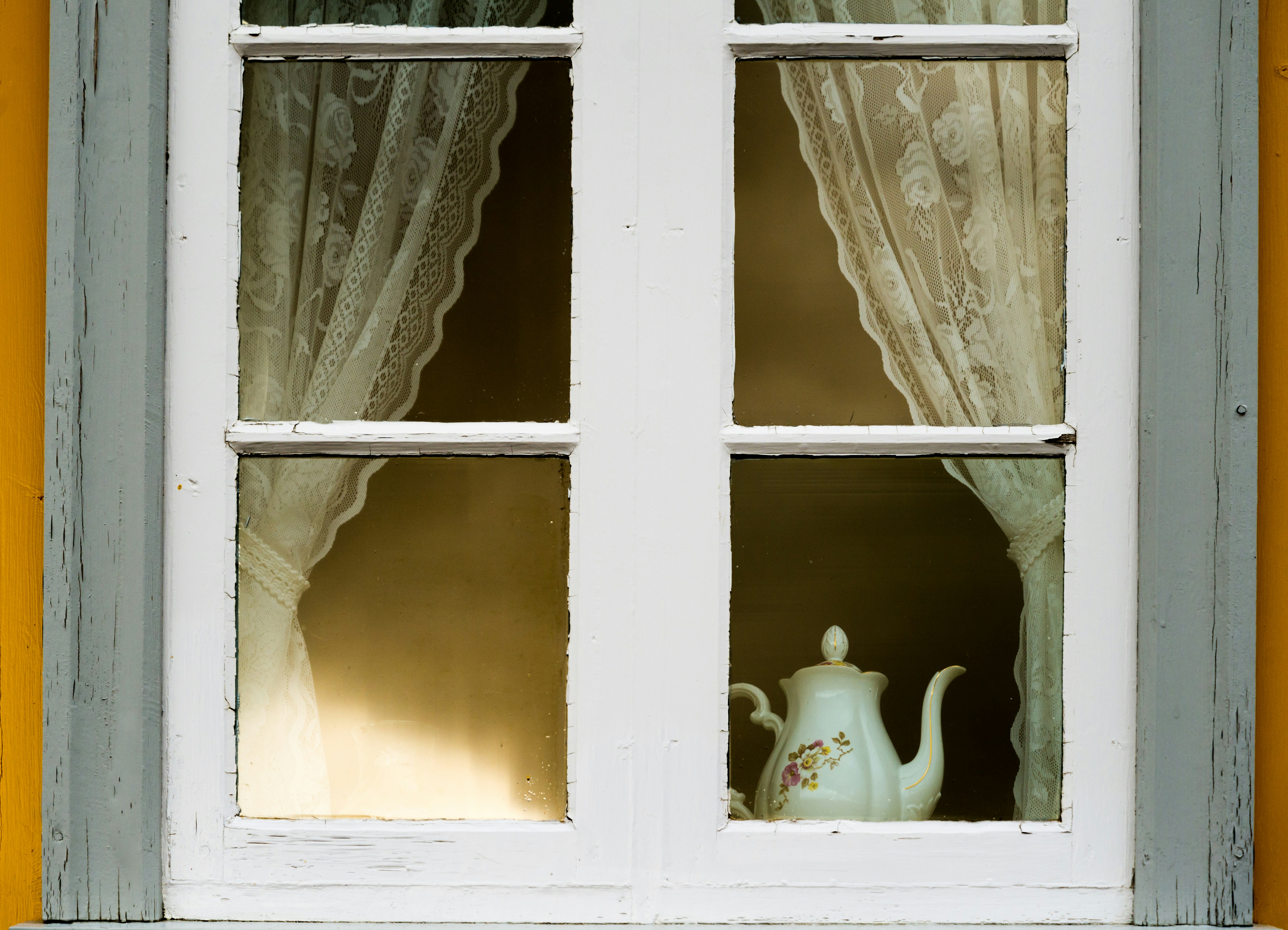 Teapot in the Right Pane: Quiet Morning Light through Lace