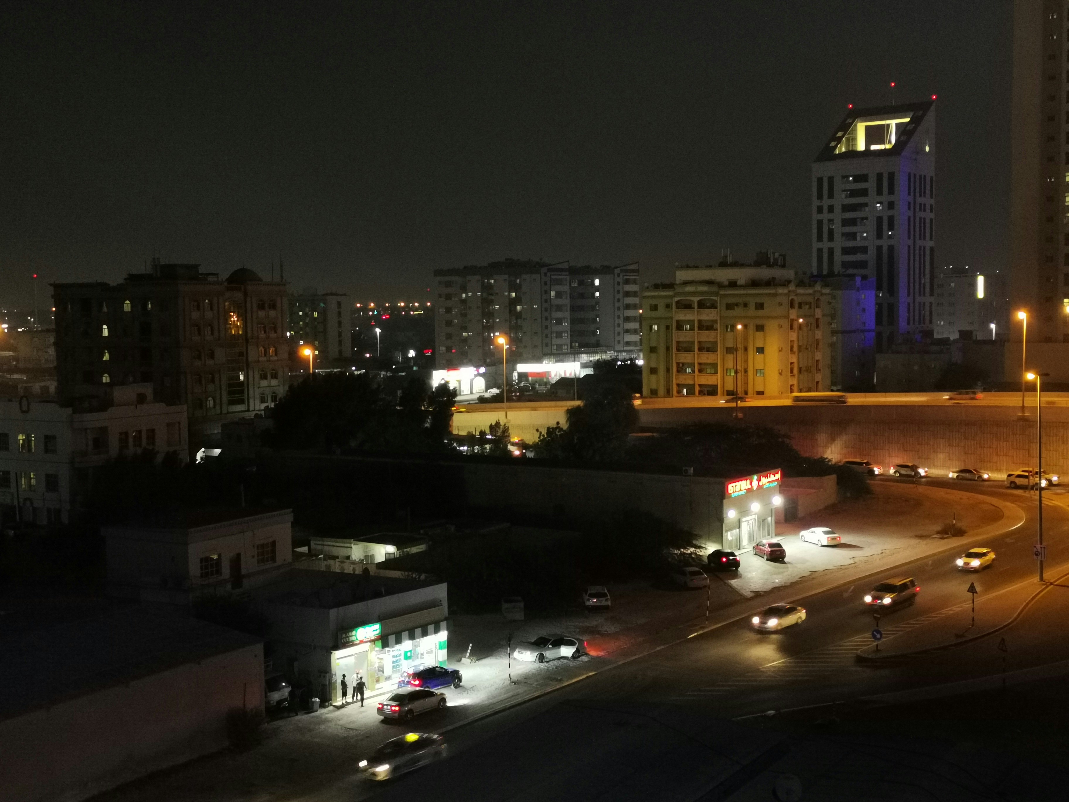 George Heusner (@ghe_rak) | Komunitas Foto Unsplash