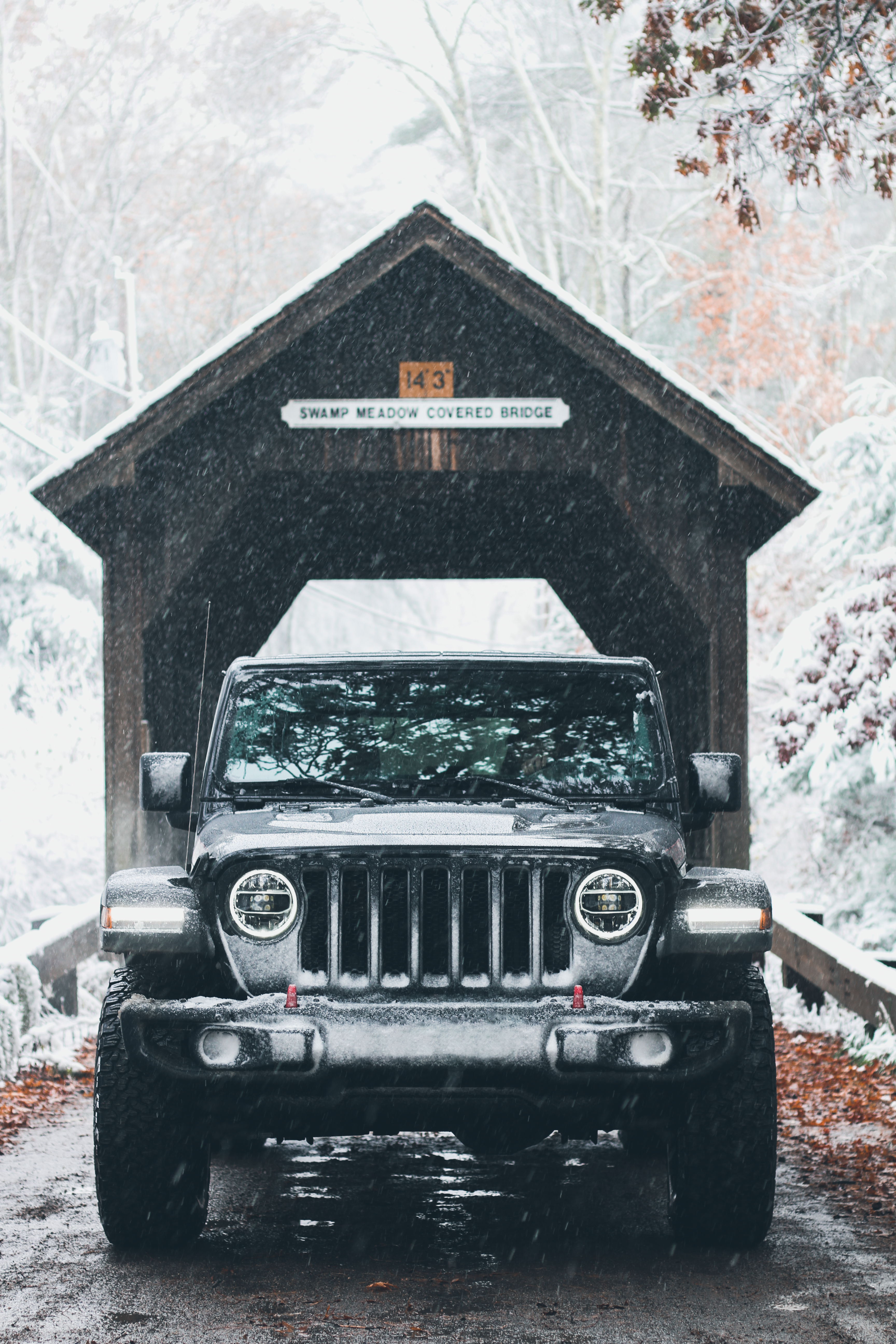 Black jeep wrangler in front of gray concrete wall photo – Free Grey ...