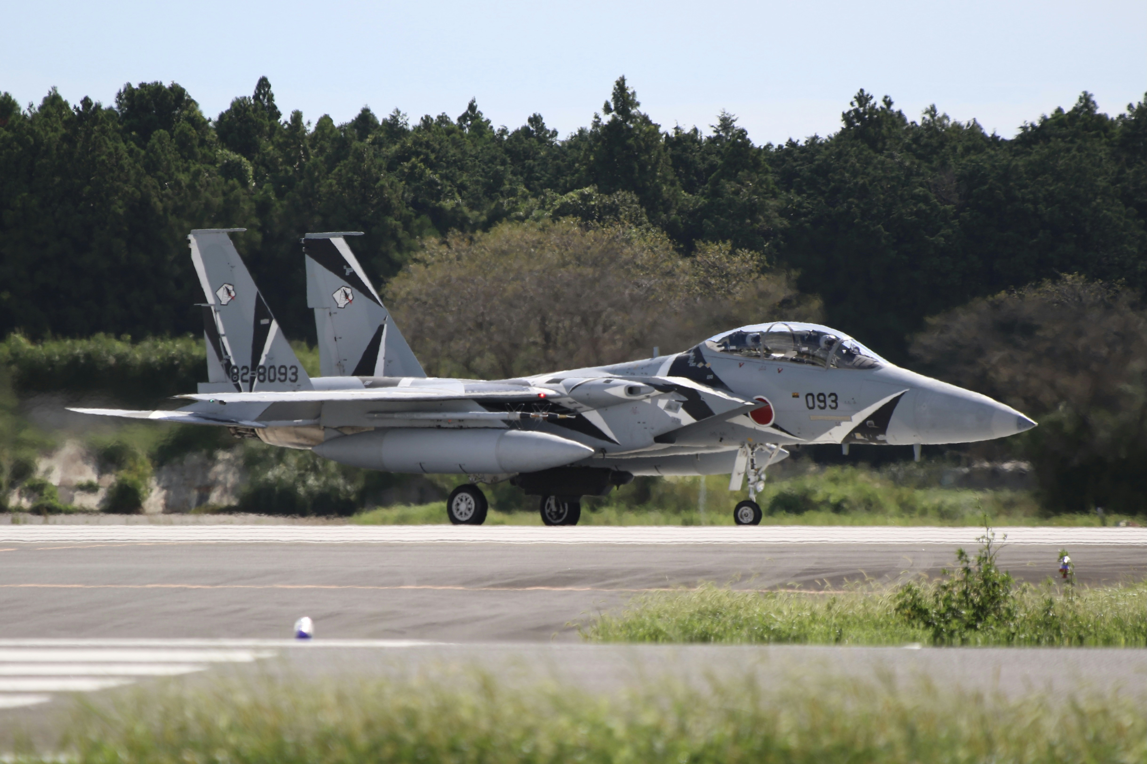 Gray fighter plane on gray concrete ground during daytime photo – Free ...