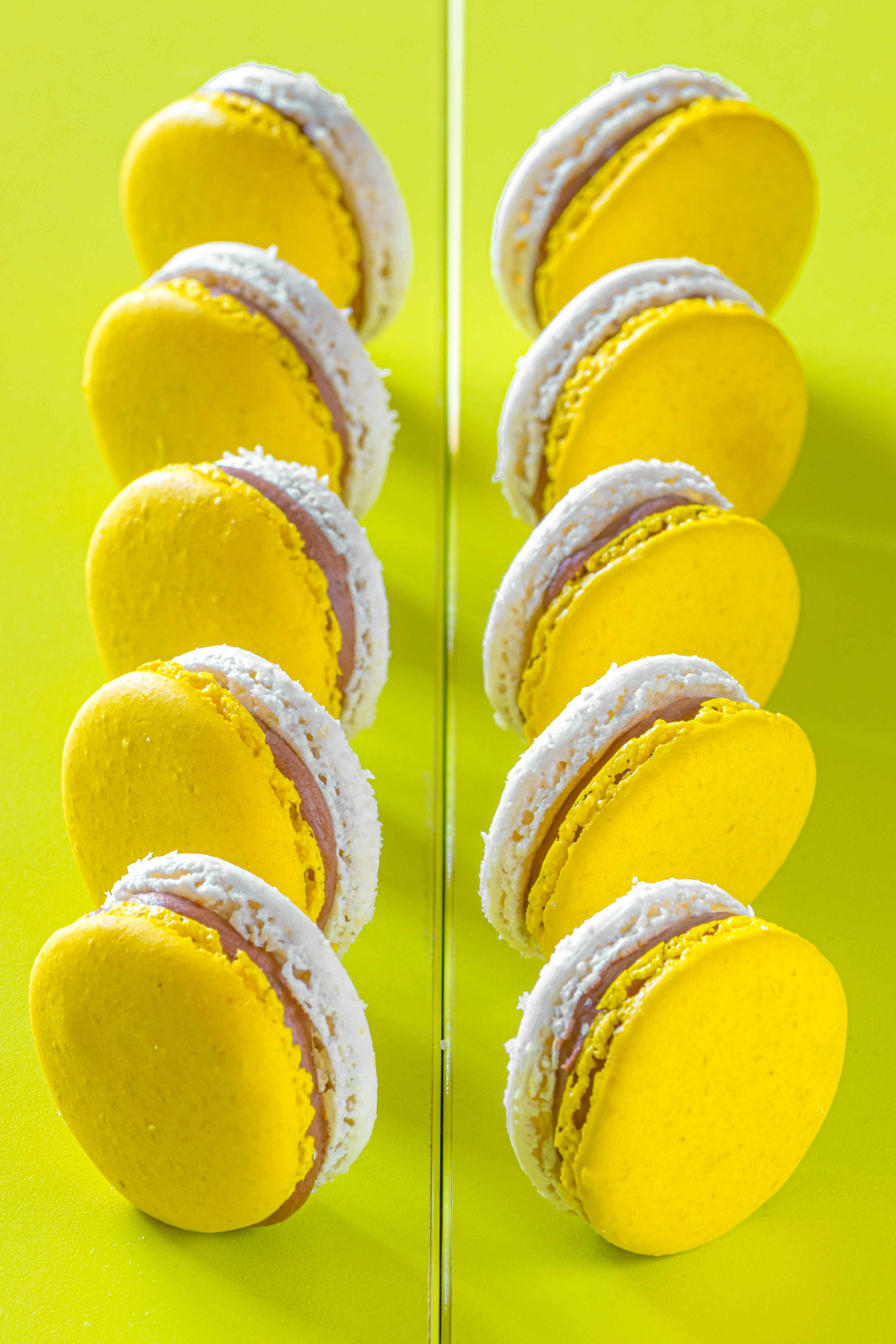 Tropical flavour macarons