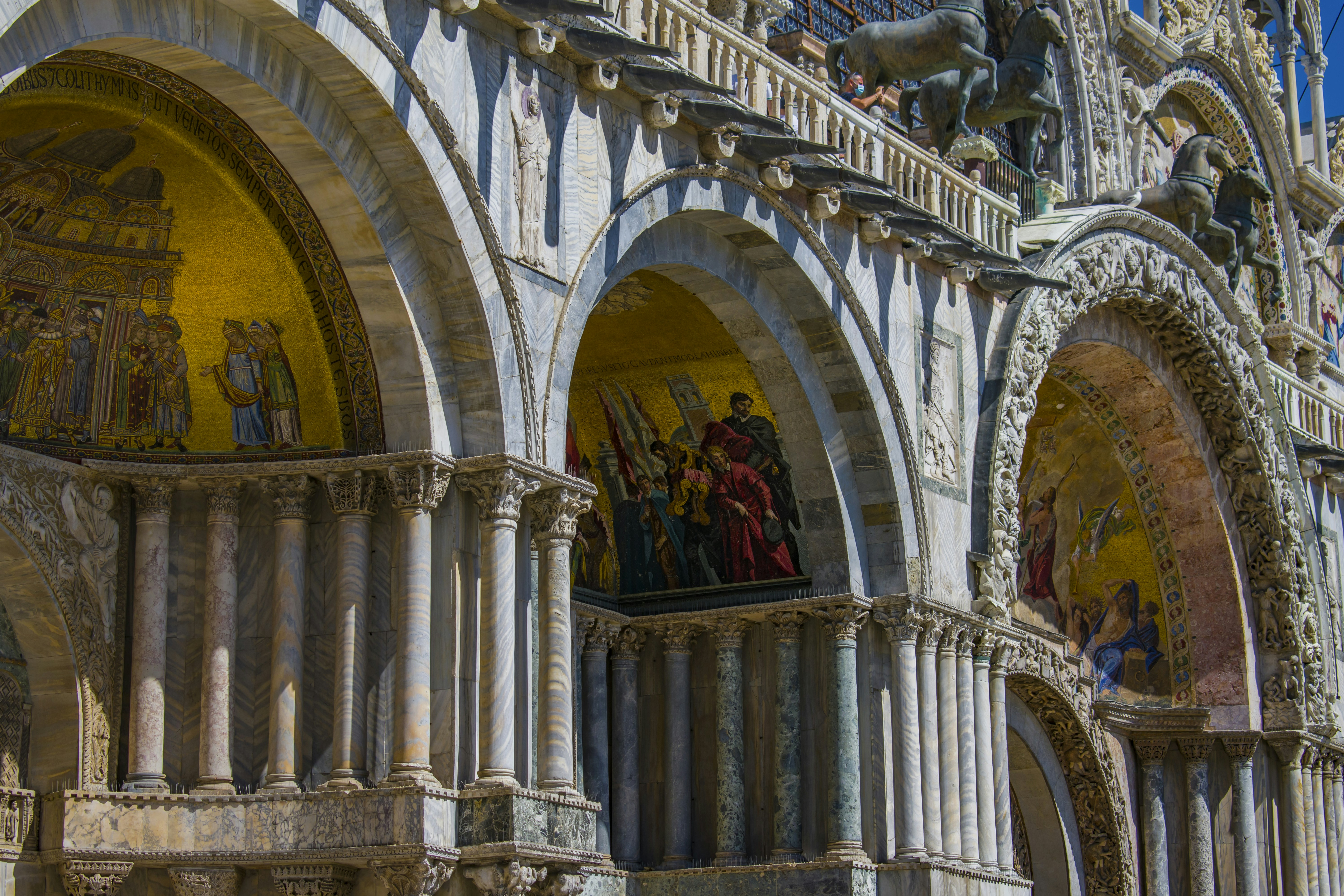 Sunlit Arches of Historic Splendor