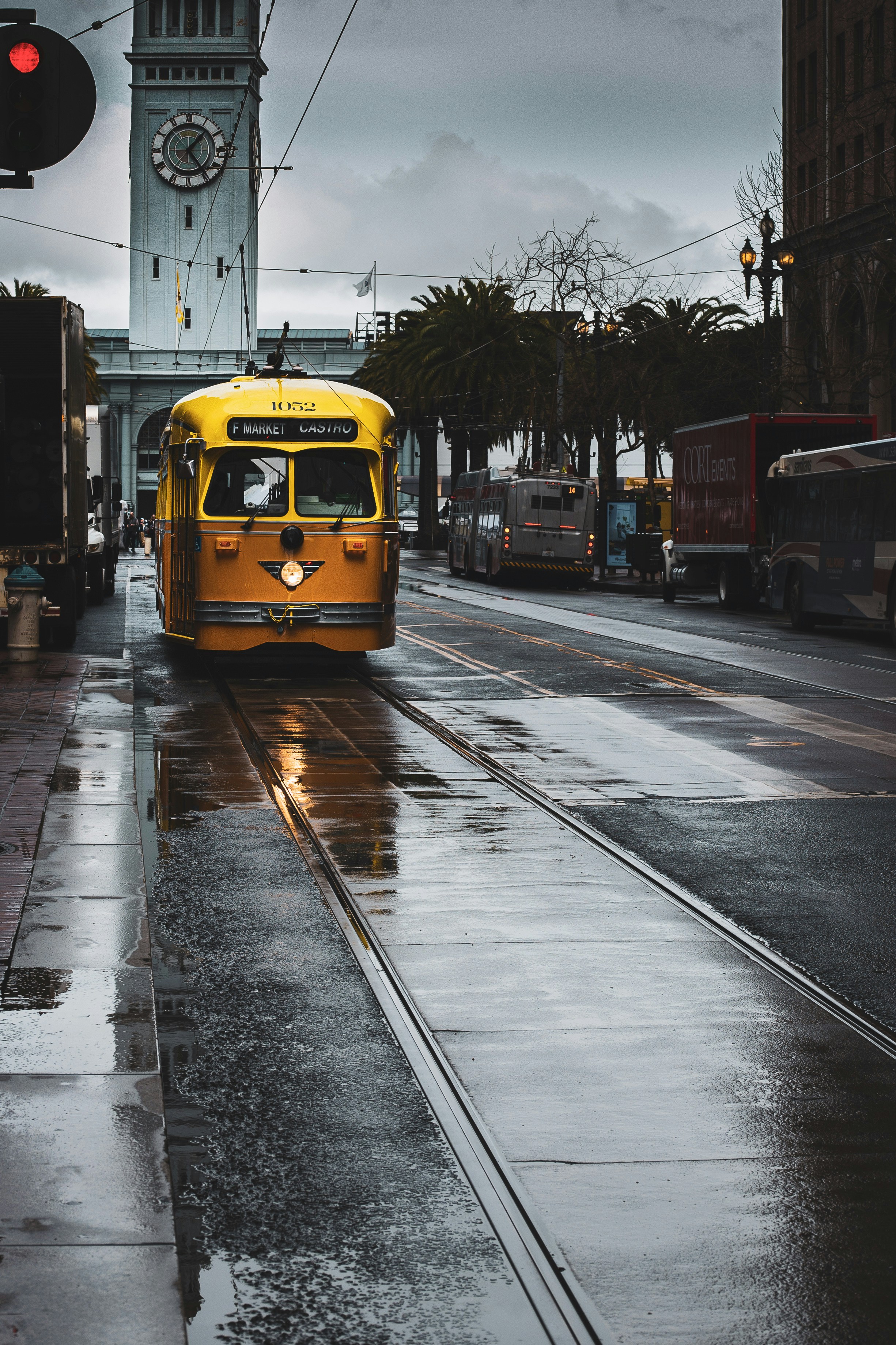 Bus jaune sur la route pendant la journée photo – Photo États-Unis ...