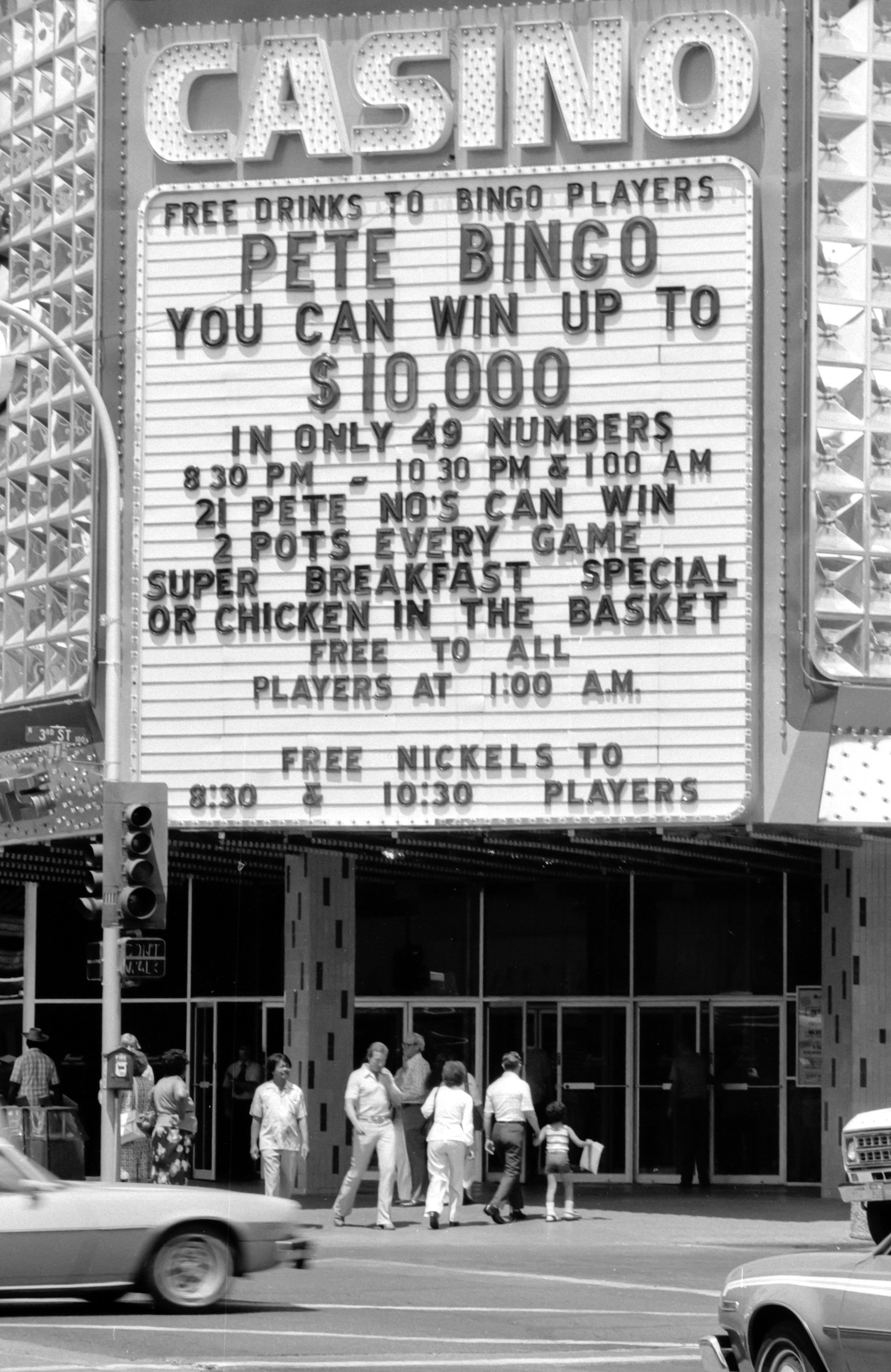 Neon Mirage: Carnival Facade and the Thrum of Vegas