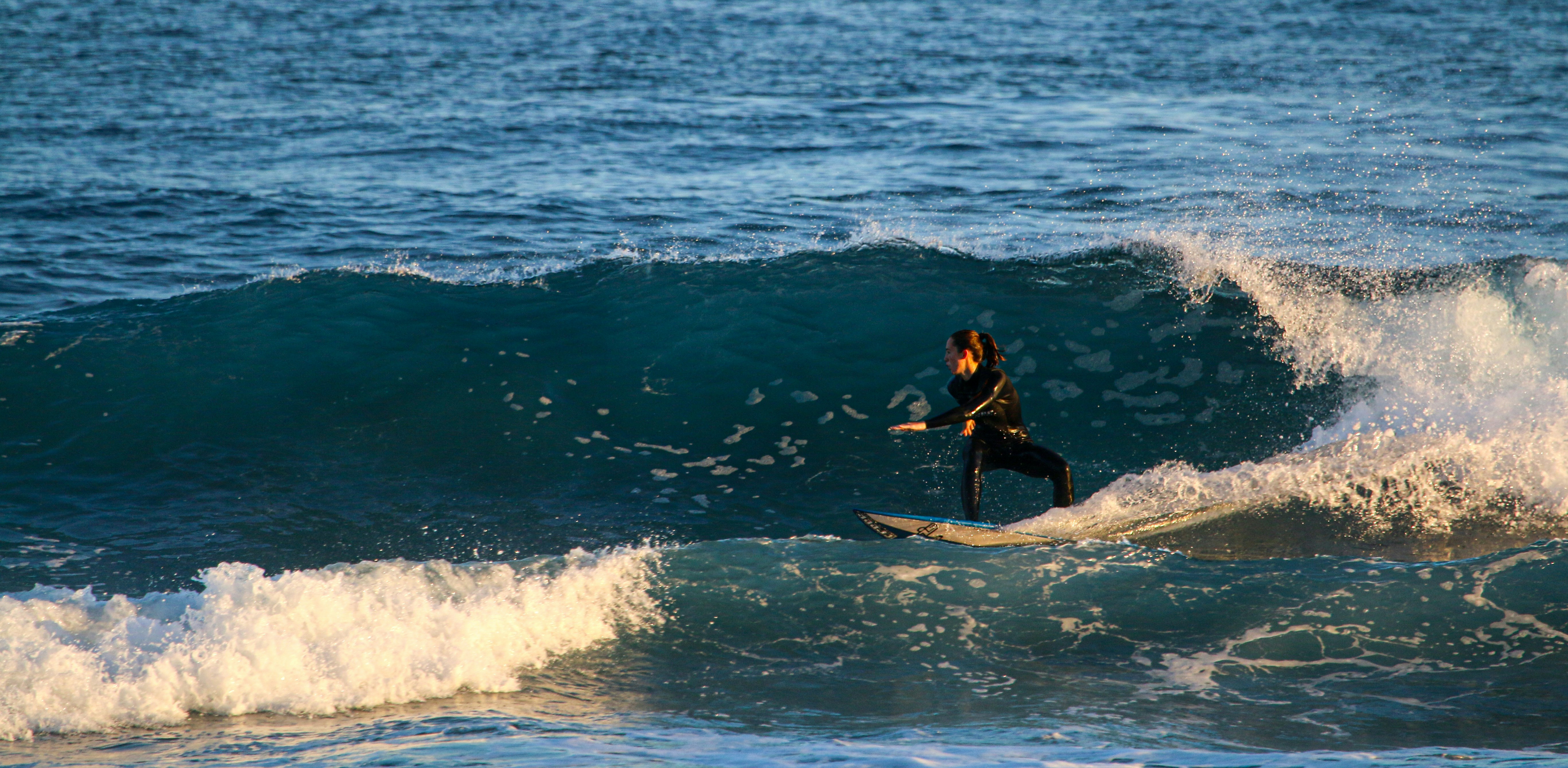 Surfing Croyde Bay (@surfingcroydebay) | Komunitas Foto Unsplash