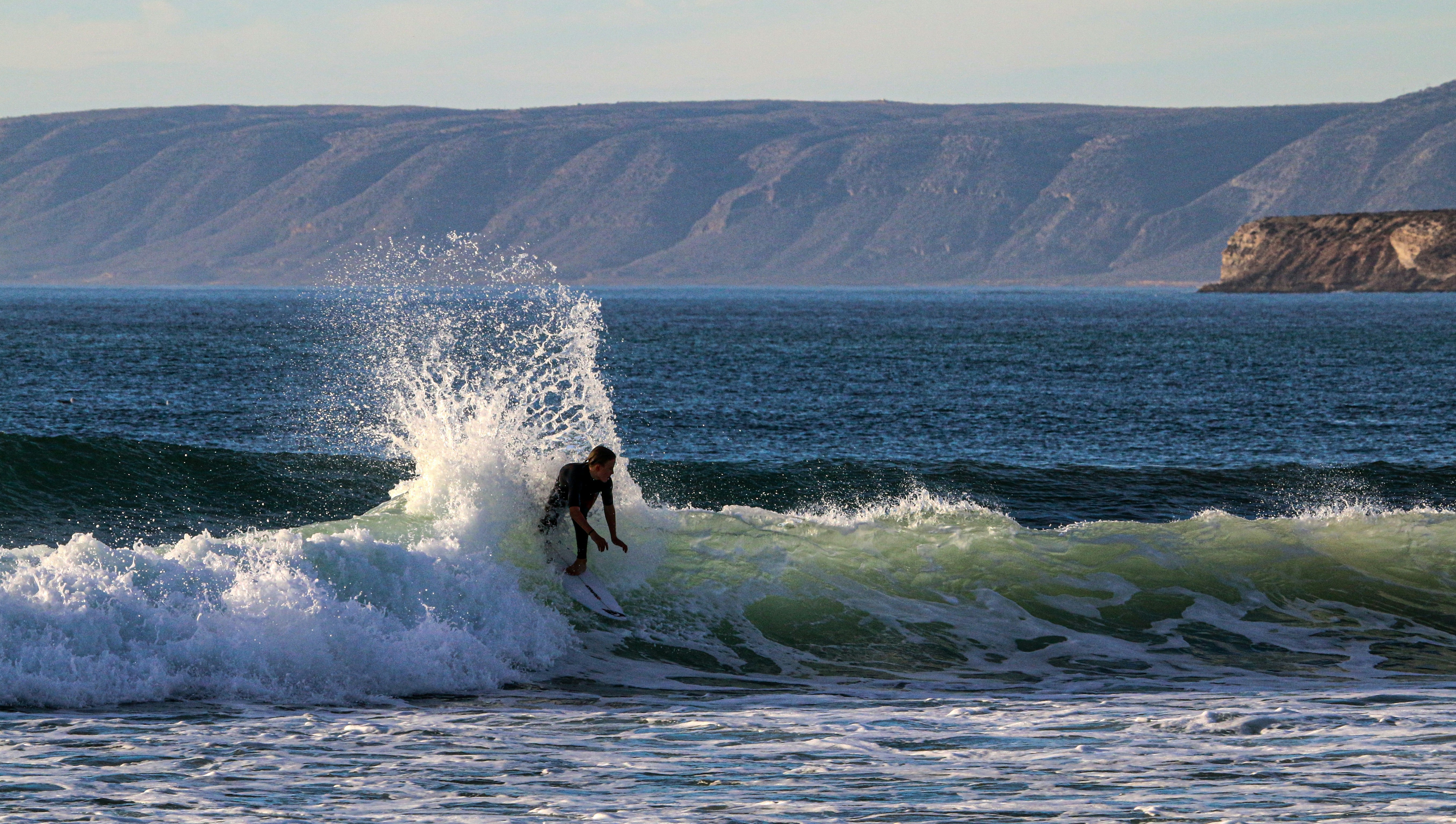 Surfing Croyde Bay (@surfingcroydebay) | Komunitas Foto Unsplash