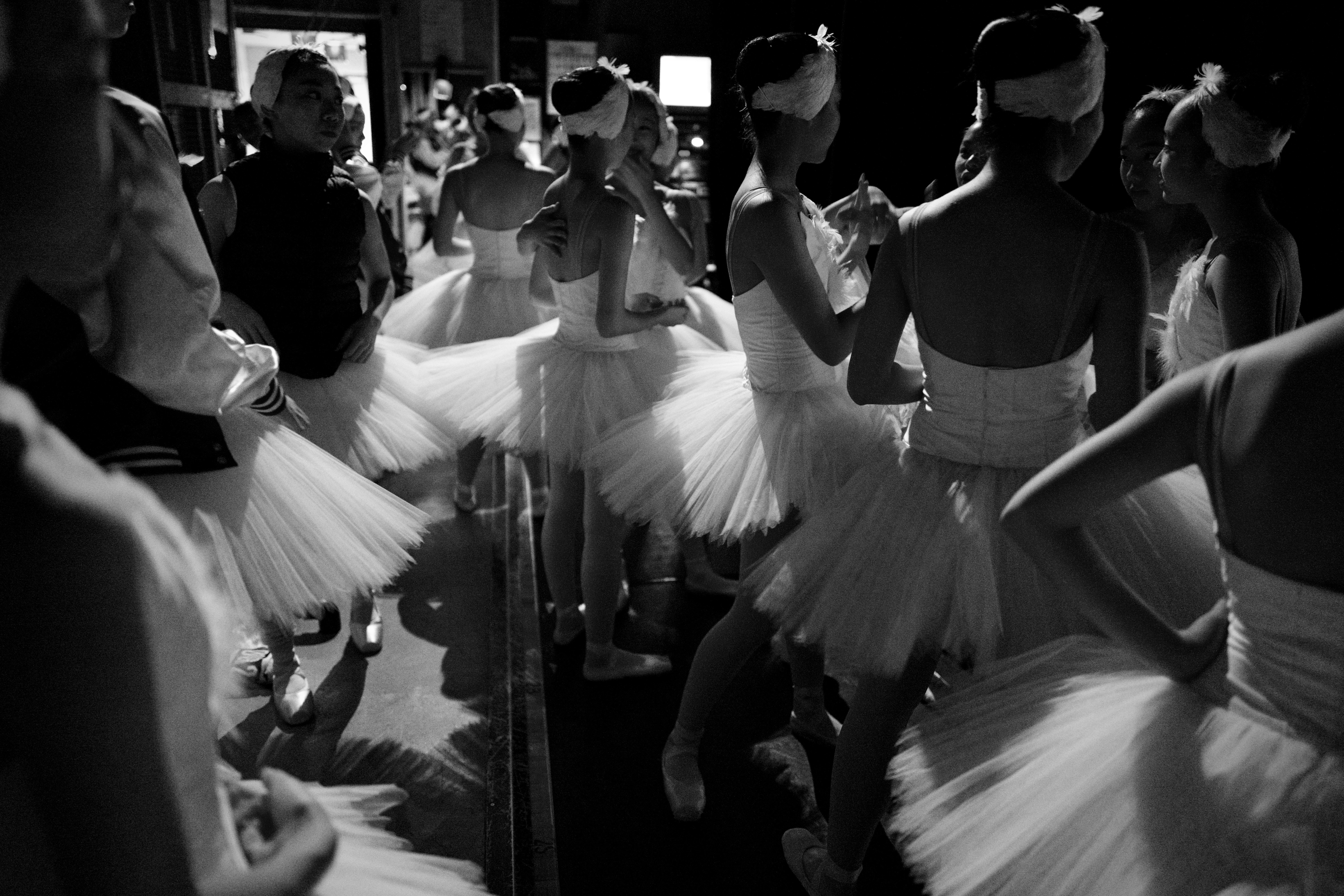 Grayscale photo of bride and groom dancing photo – Free Grey Image on ...