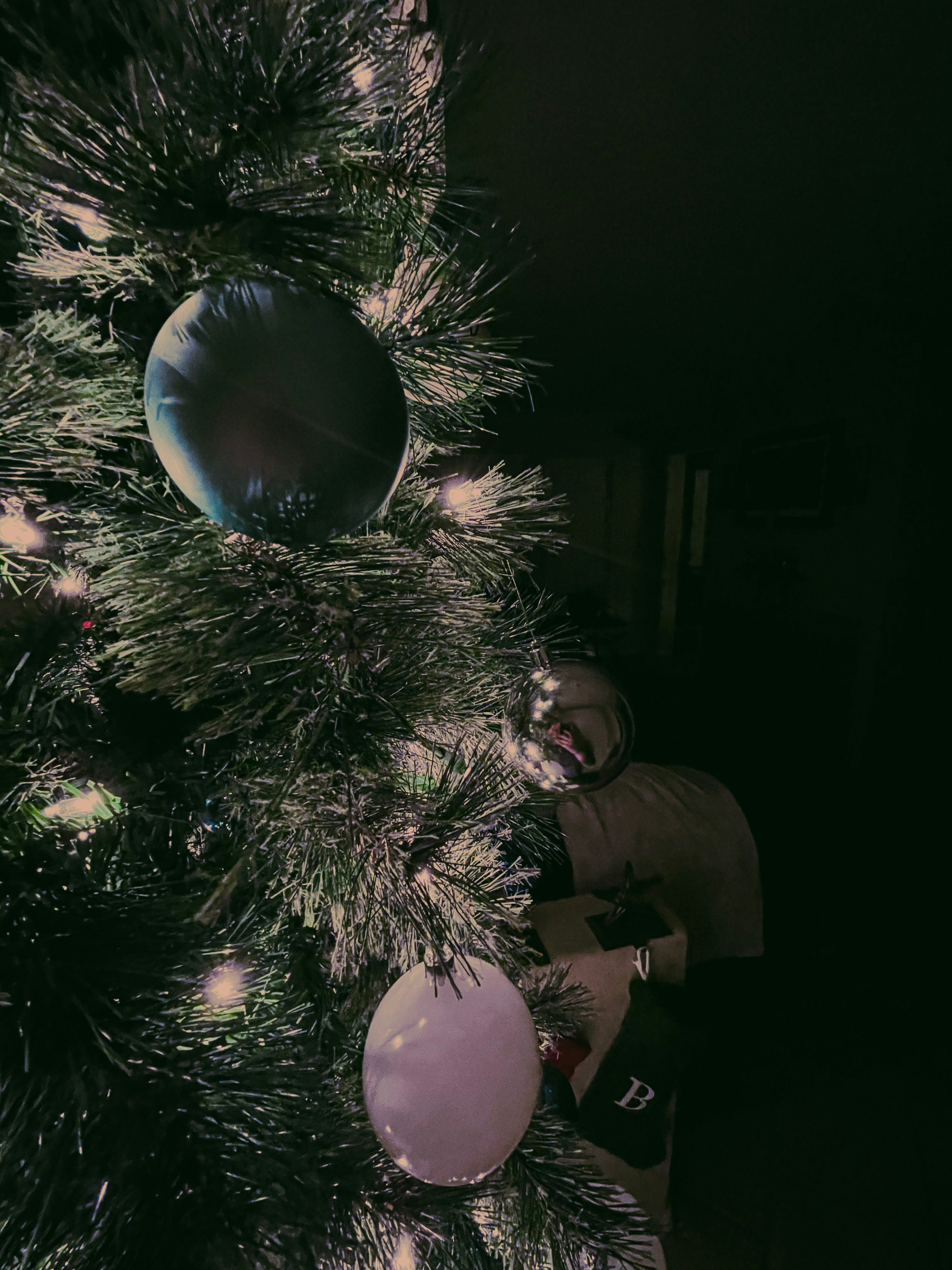 Danny Castaneda (@spacewaste) | Unsplash Photo Community