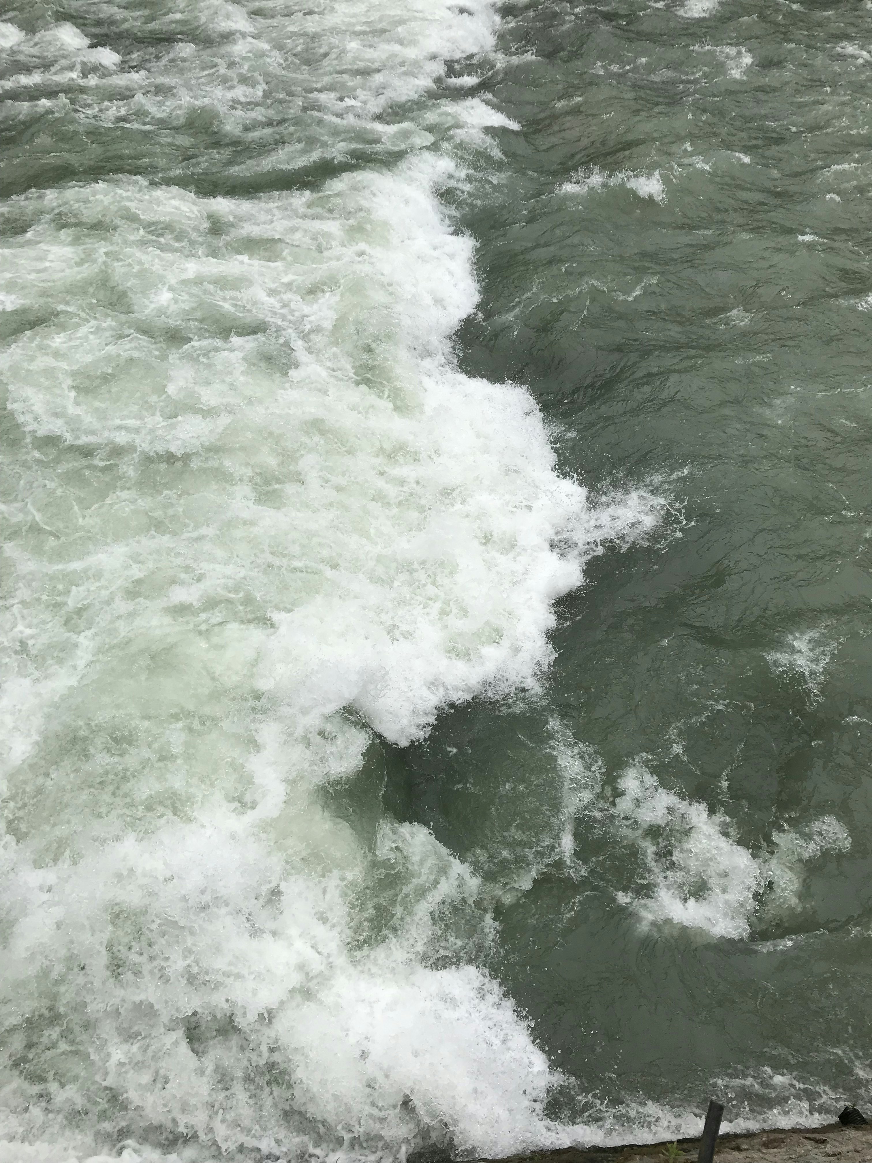 Green water waves during daytime photo – Free Sea Image on Unsplash