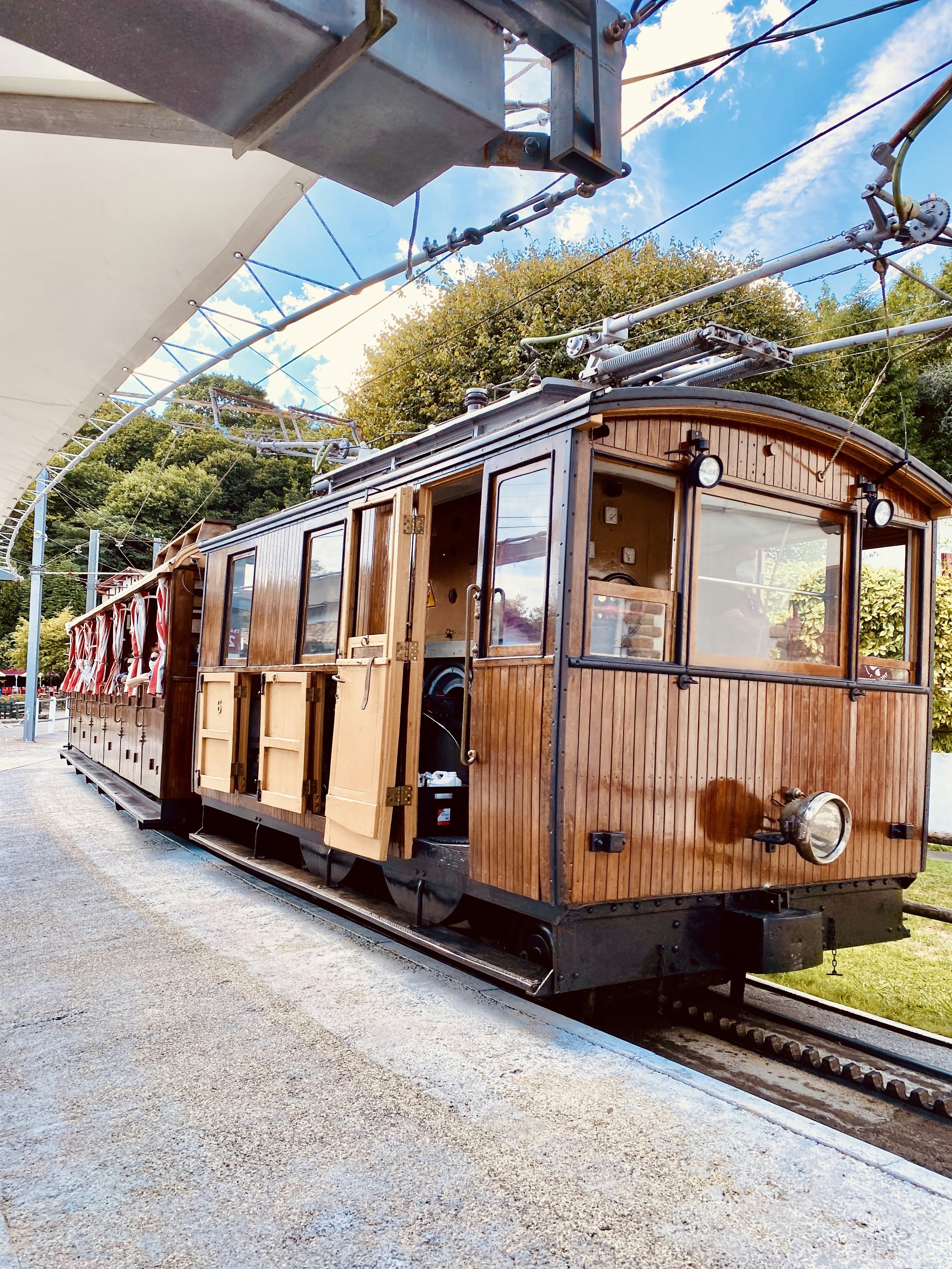 Heritage on Wheels: A Vintage Tram Experience