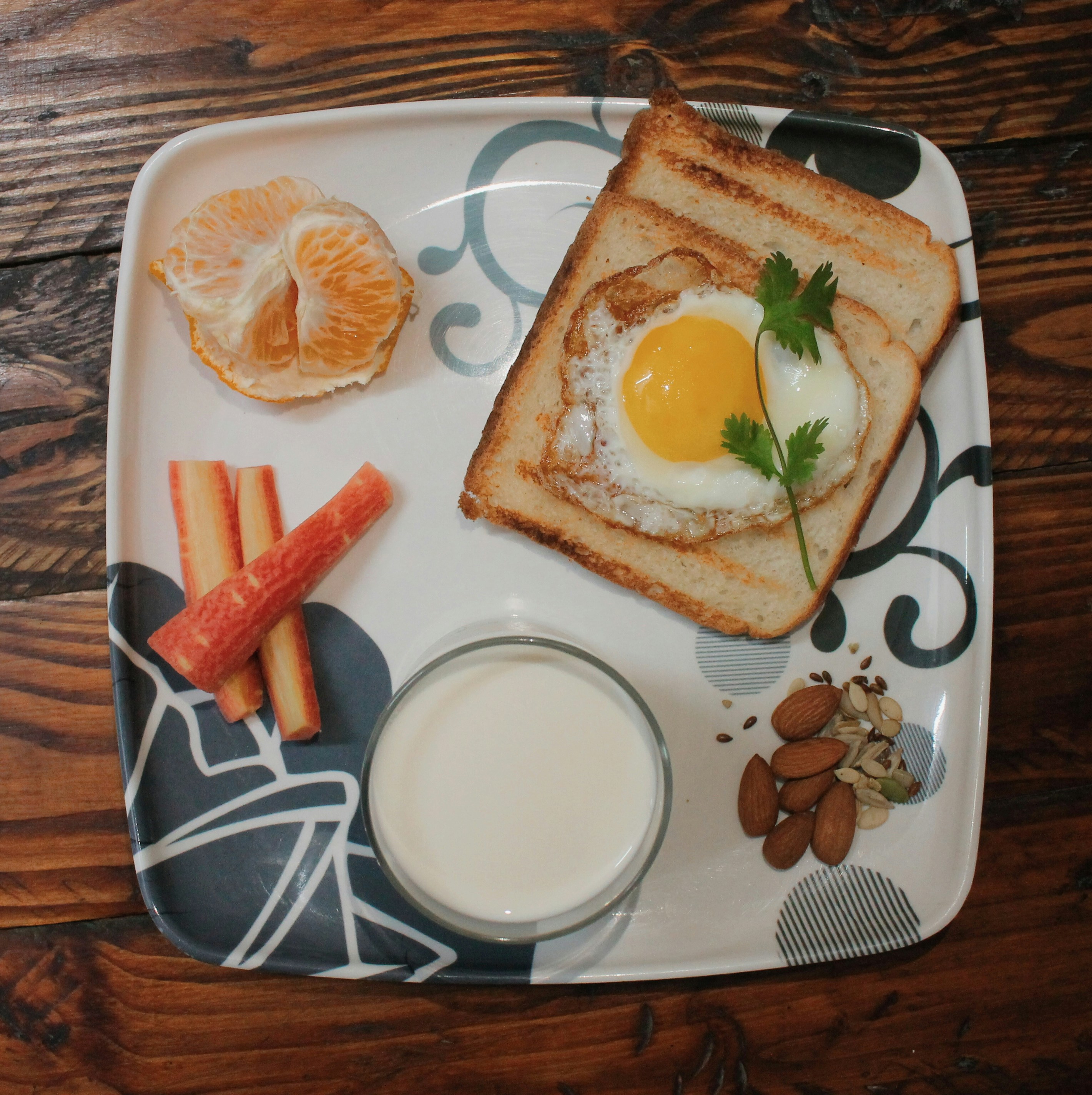 bread with sliced lemon on white ceramic plate
