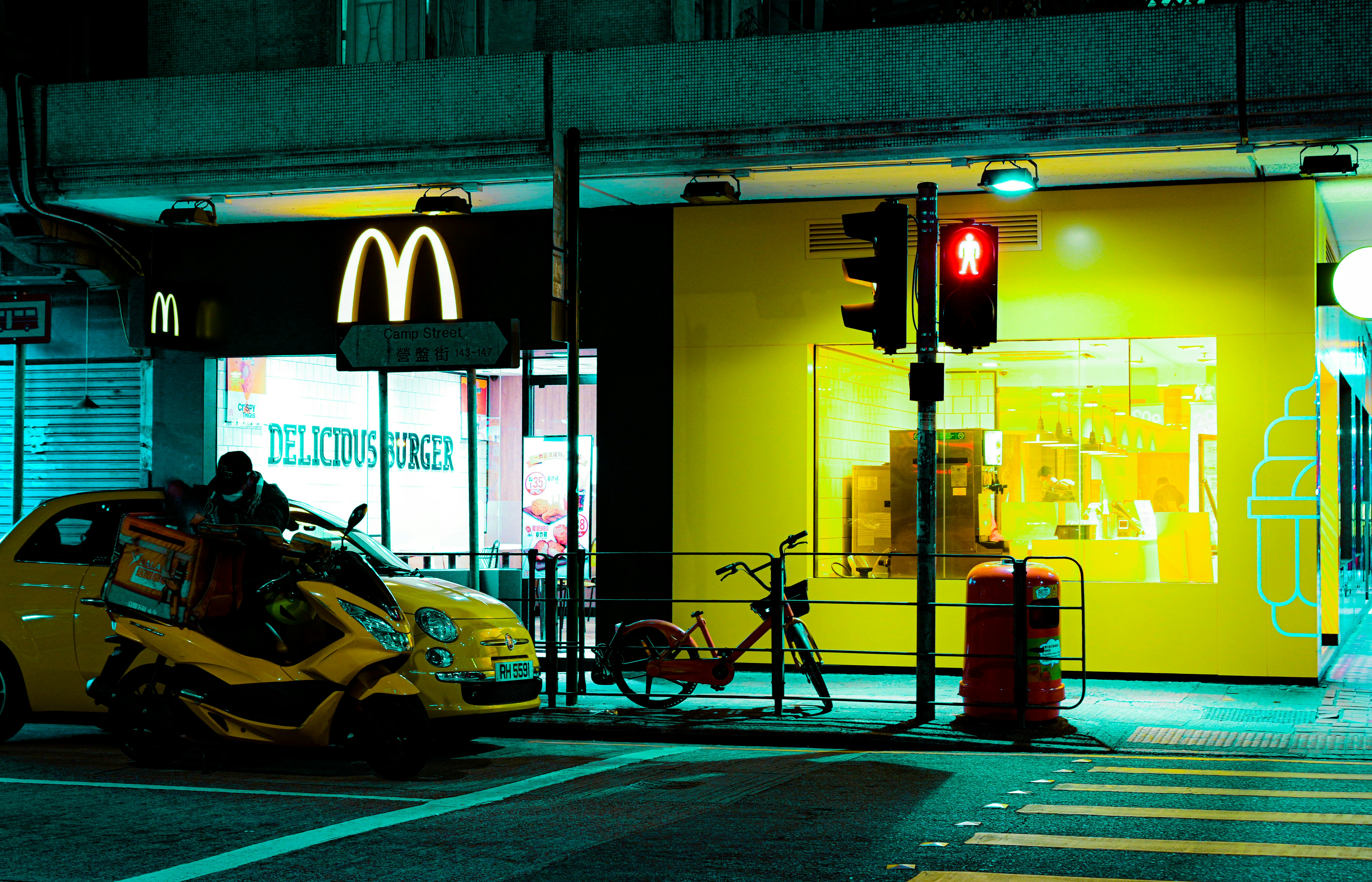 Mcdonal’s yellow
