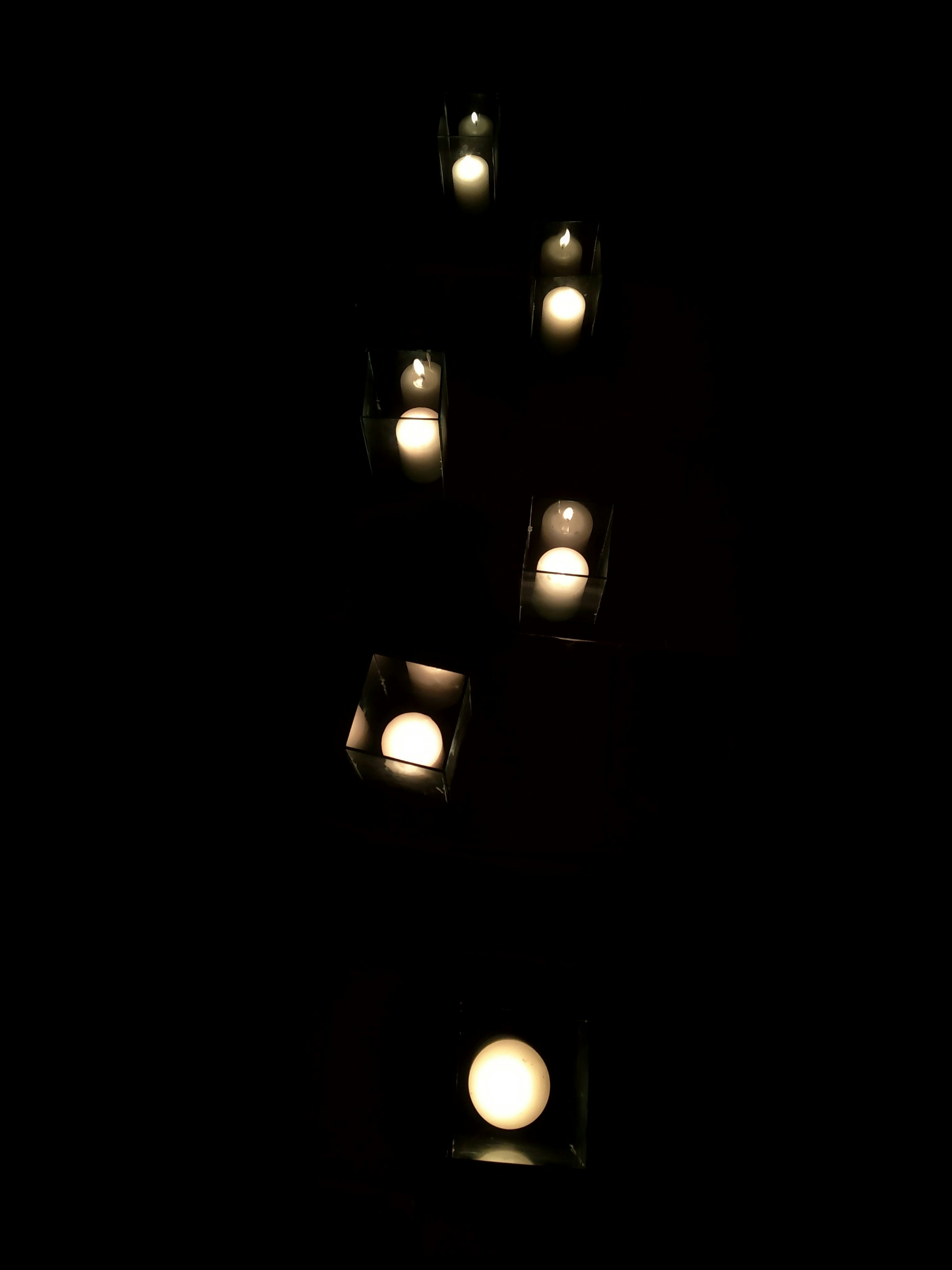 White and black round light photo – Free Light Image on Unsplash