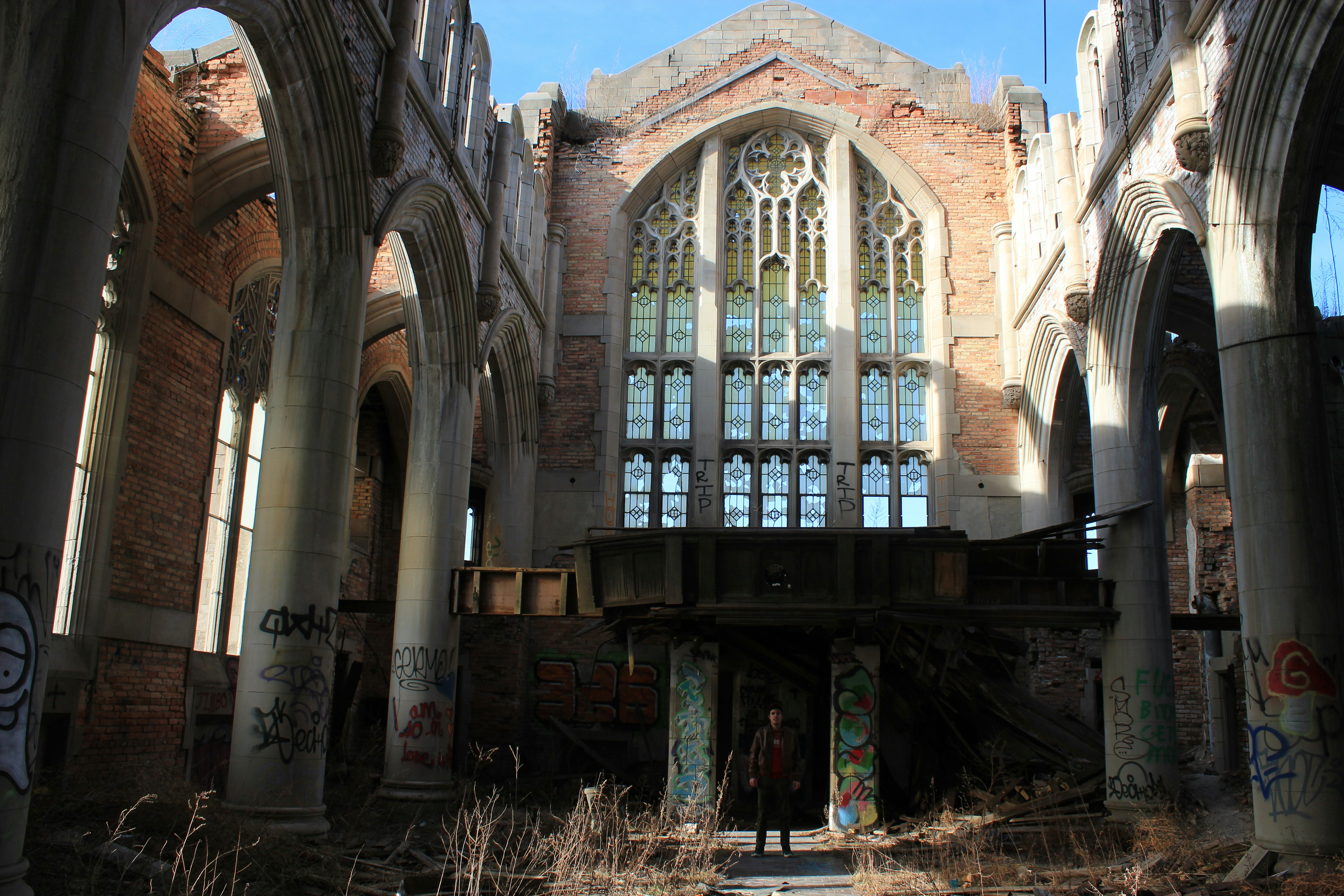 Crumbled Gothic Sanctuary: Fragments of Light in an Abandoned Nave