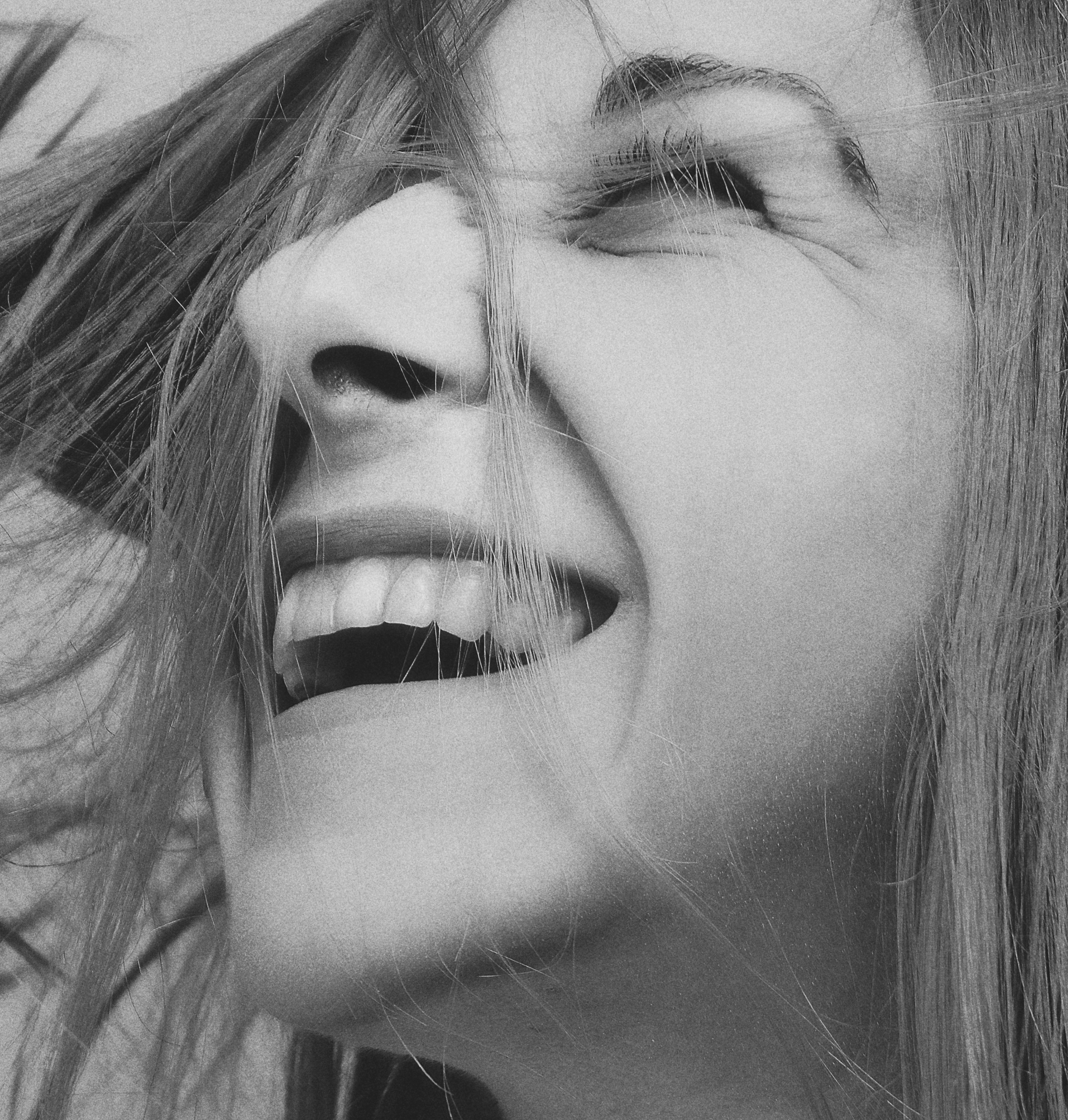 Grayscale photo of girls face photo – Free Grey Image on Unsplash