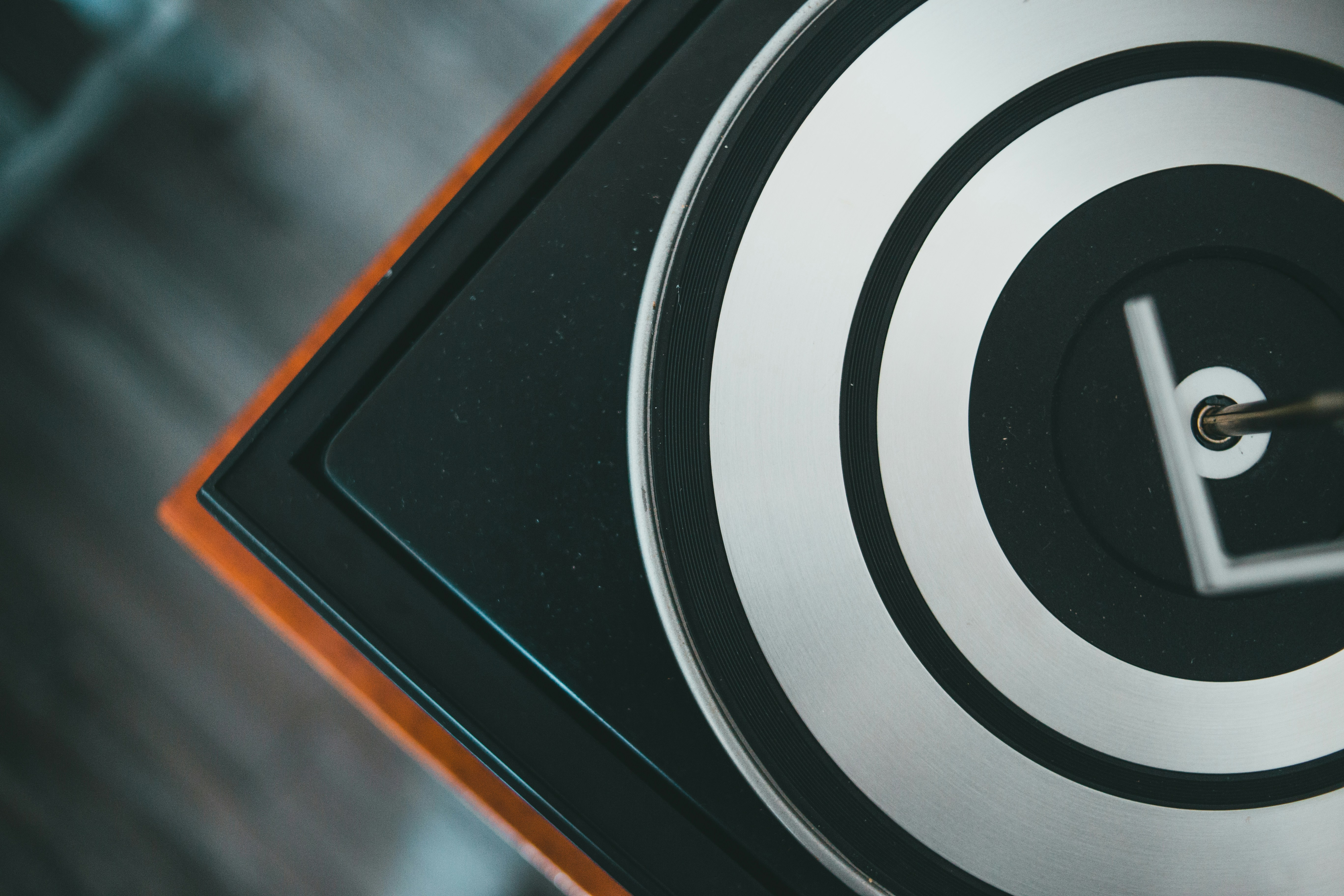 Black and white round logo photo – Free Grey Image on Unsplash