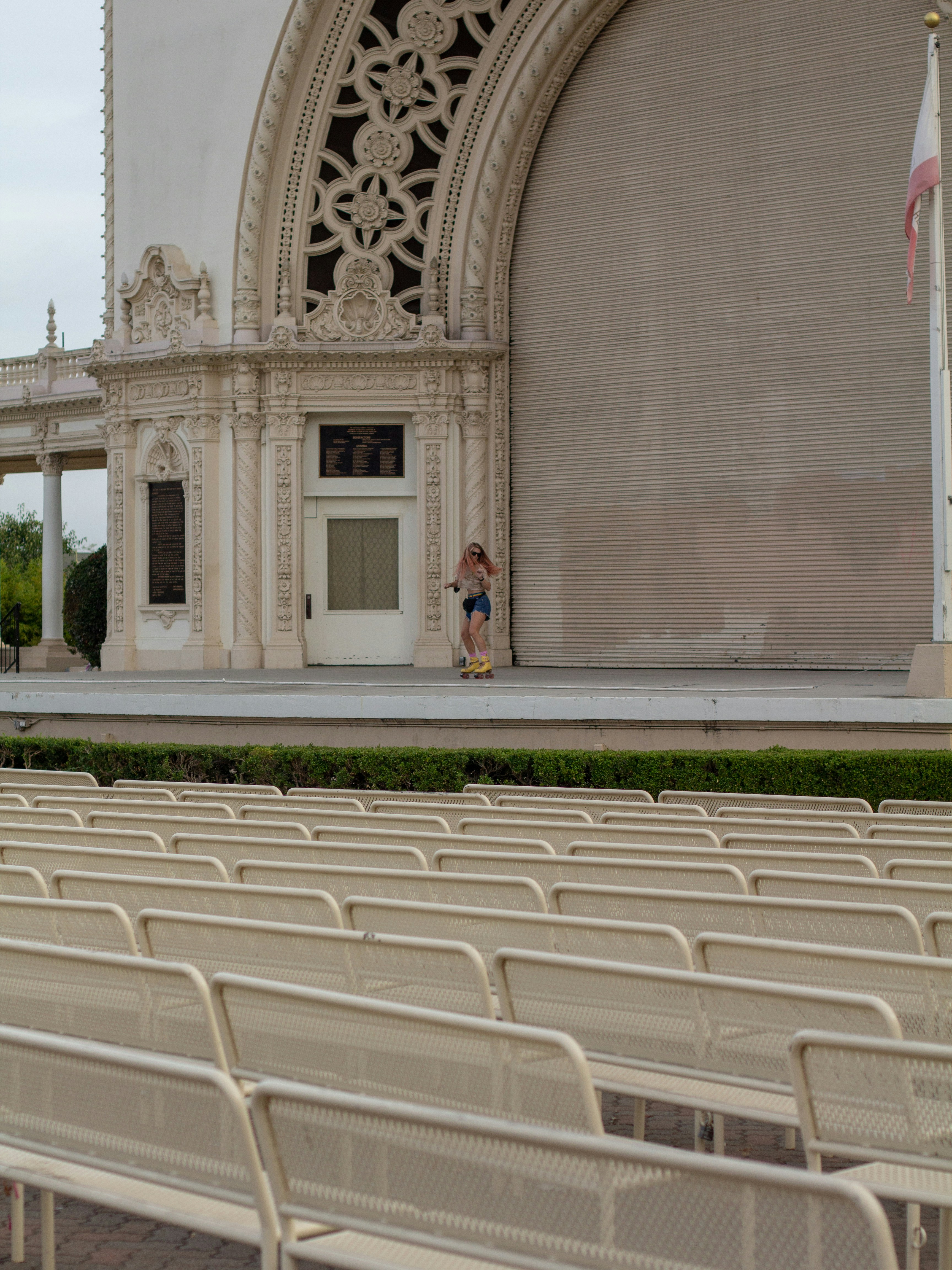Front-Row Moment at the Grand Archway